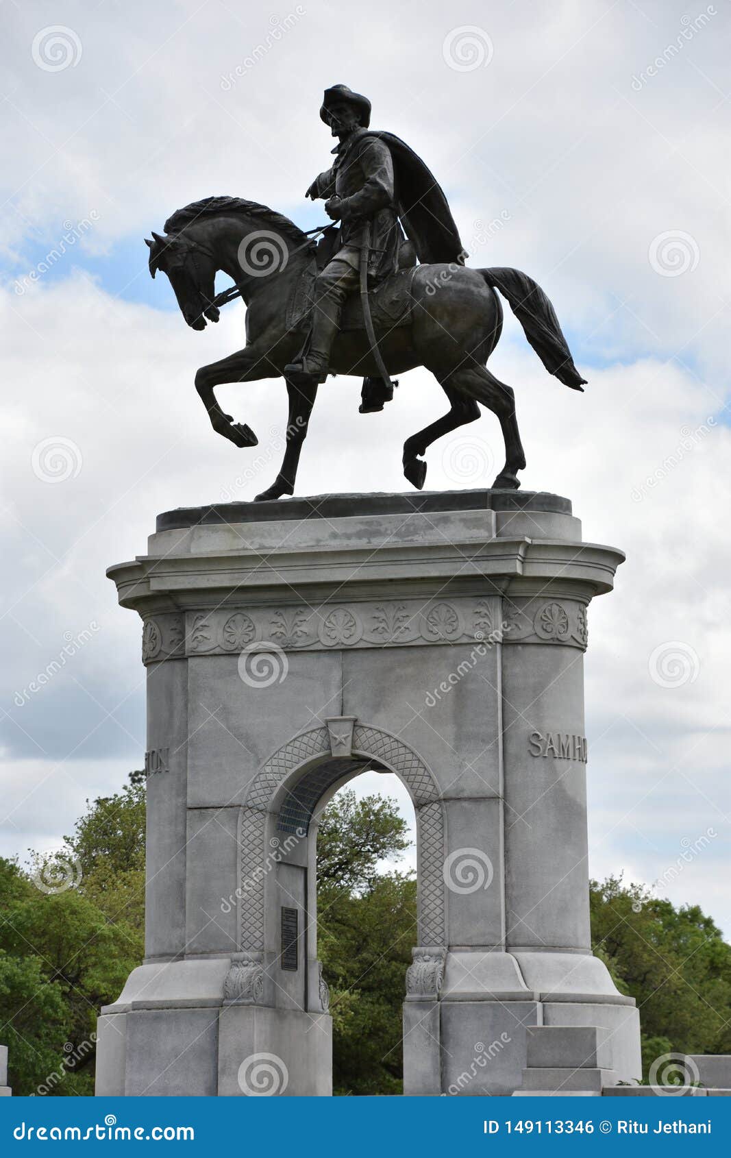 Sam Houston Monument Im Hermann Park in Houston, Texas Stockfoto - Bild ...