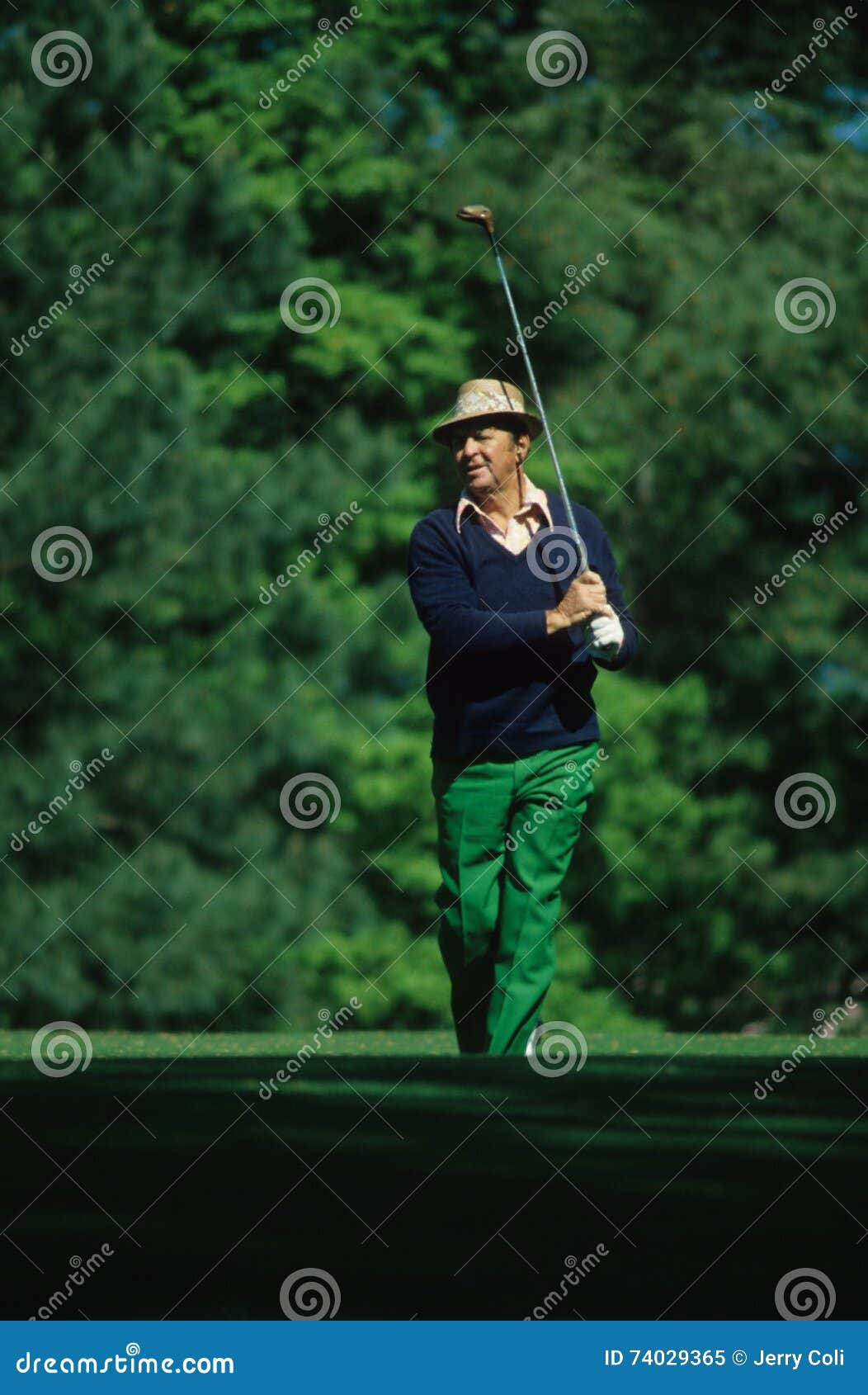 Sam Snead editorial image. Image of snead, color, golfing - 74029365