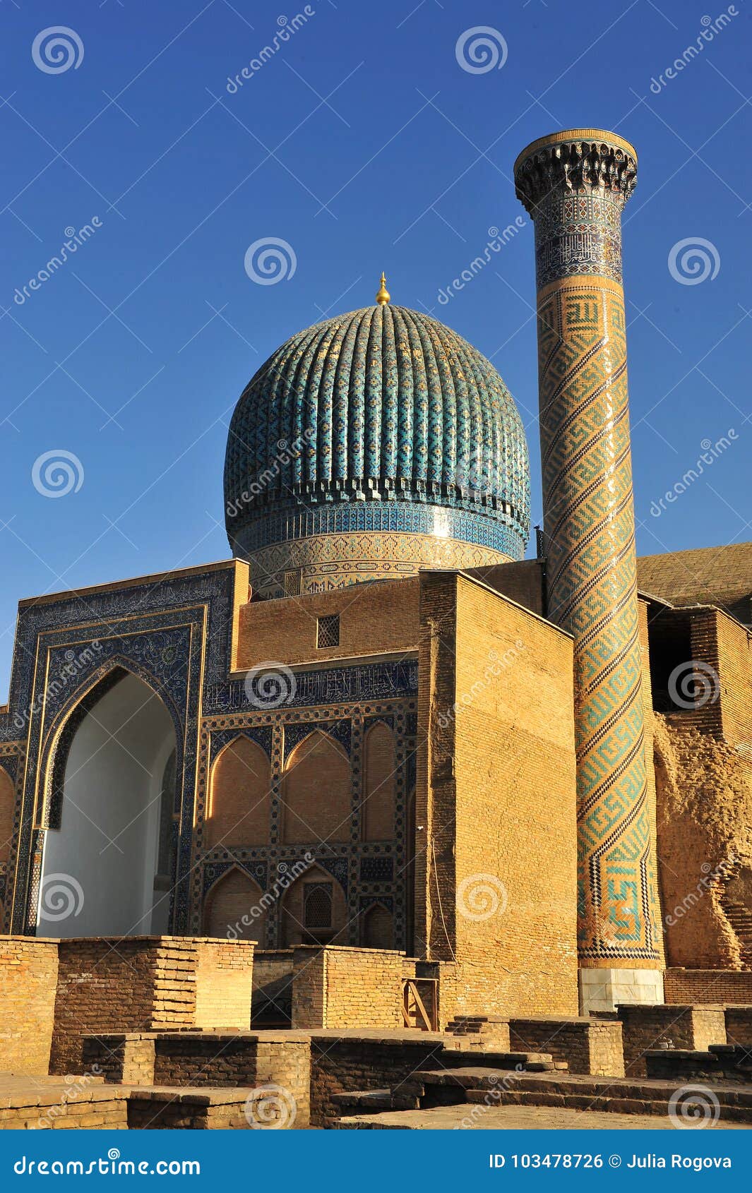 Samarkand: Old Mosque and Minaret Stock Photo - Image of uzbekistan ...