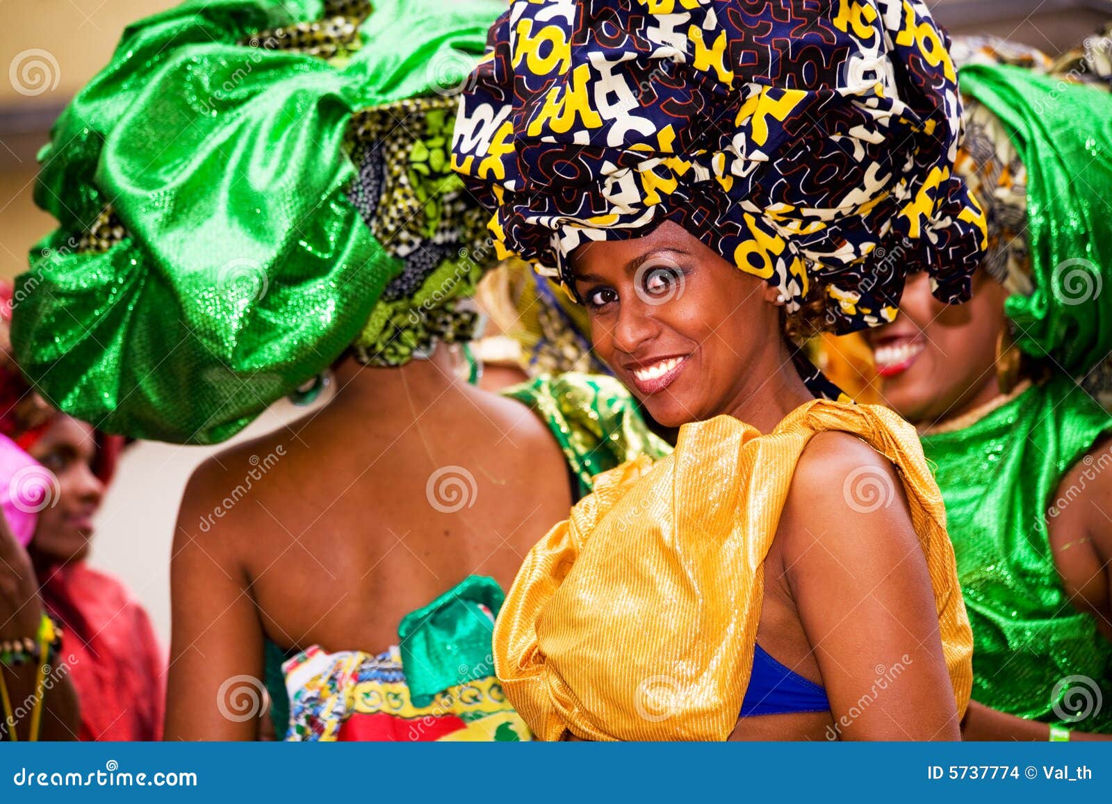 Samba carnival editorial stock image. Image of adult, human - 5737774