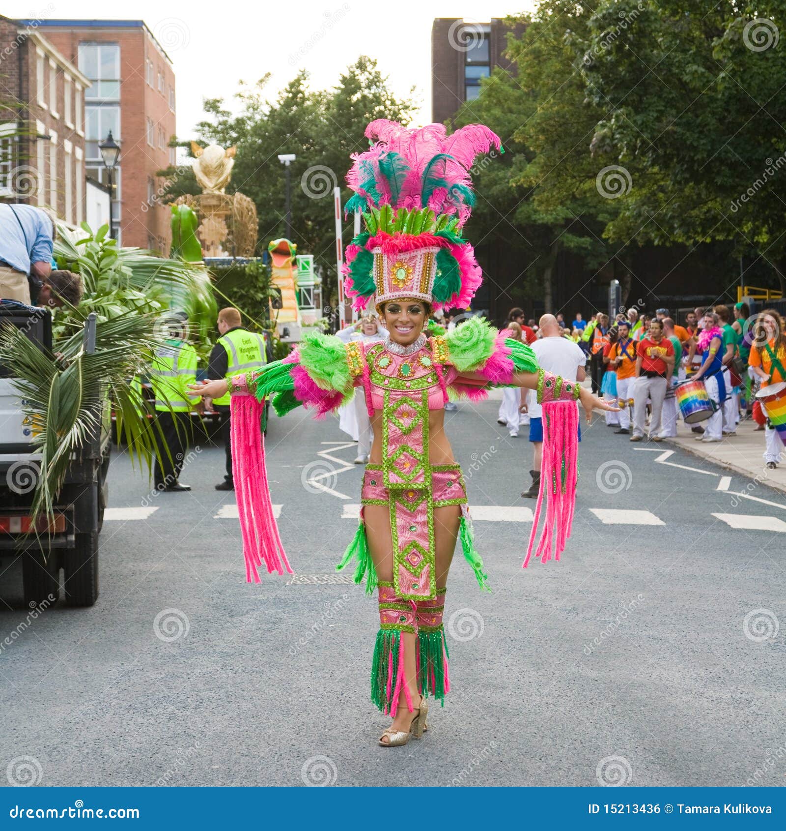 Samba dancer editorial photo. Image of preparing, event - 15213436
