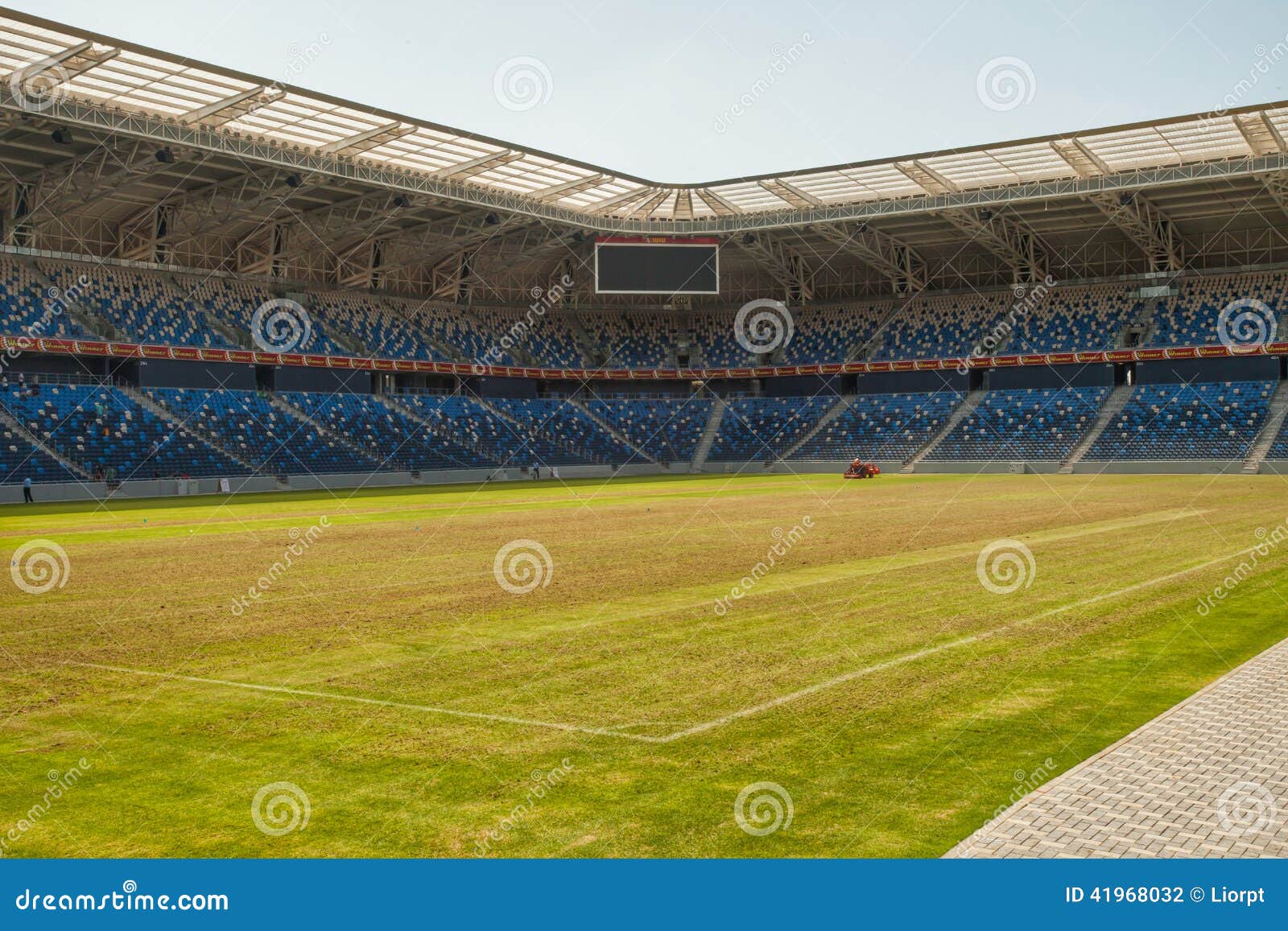 Sami Ofer Stadium fotografía editorial. Imagen de campo - 41968032