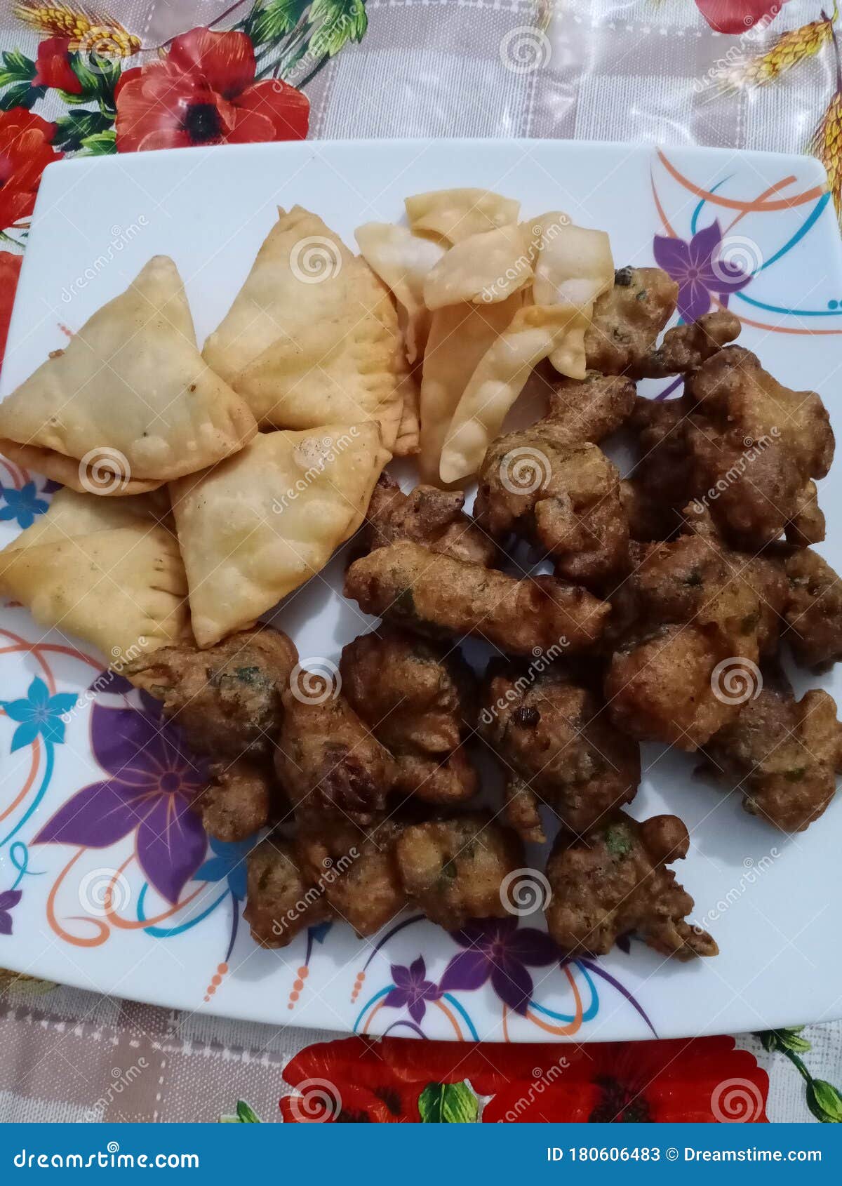 Samosas And Pakoras