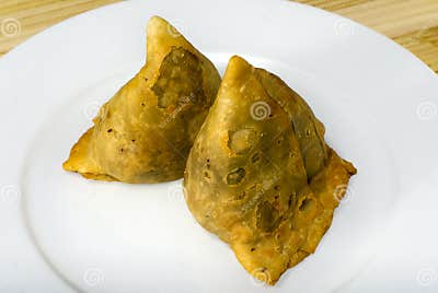 Samosa stock image. Image of piece, plate, india, sambusa - 32922335