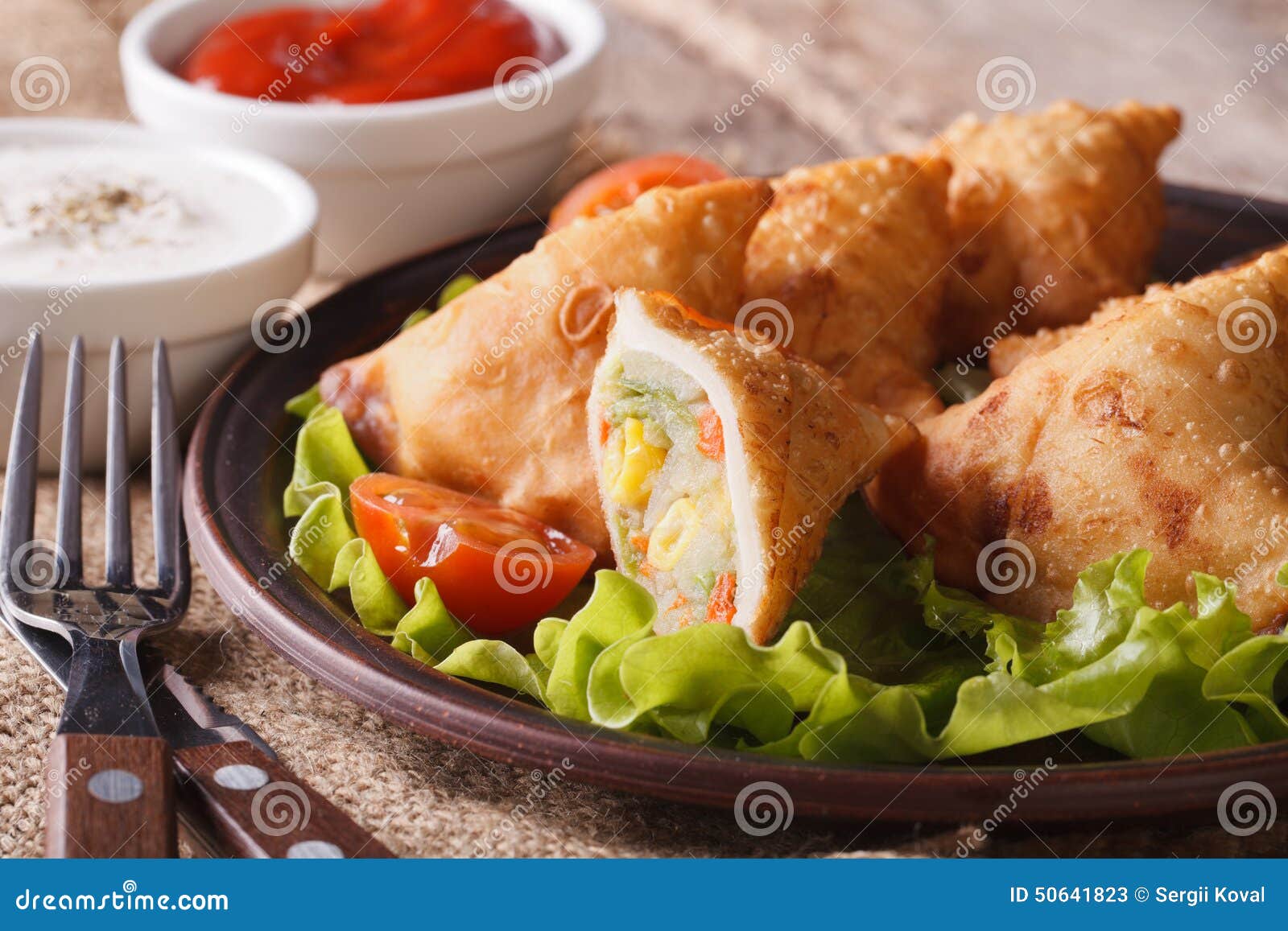 Samosa, Stuffed With Mixed Masala Potatoes, Indian Special Traditional ...