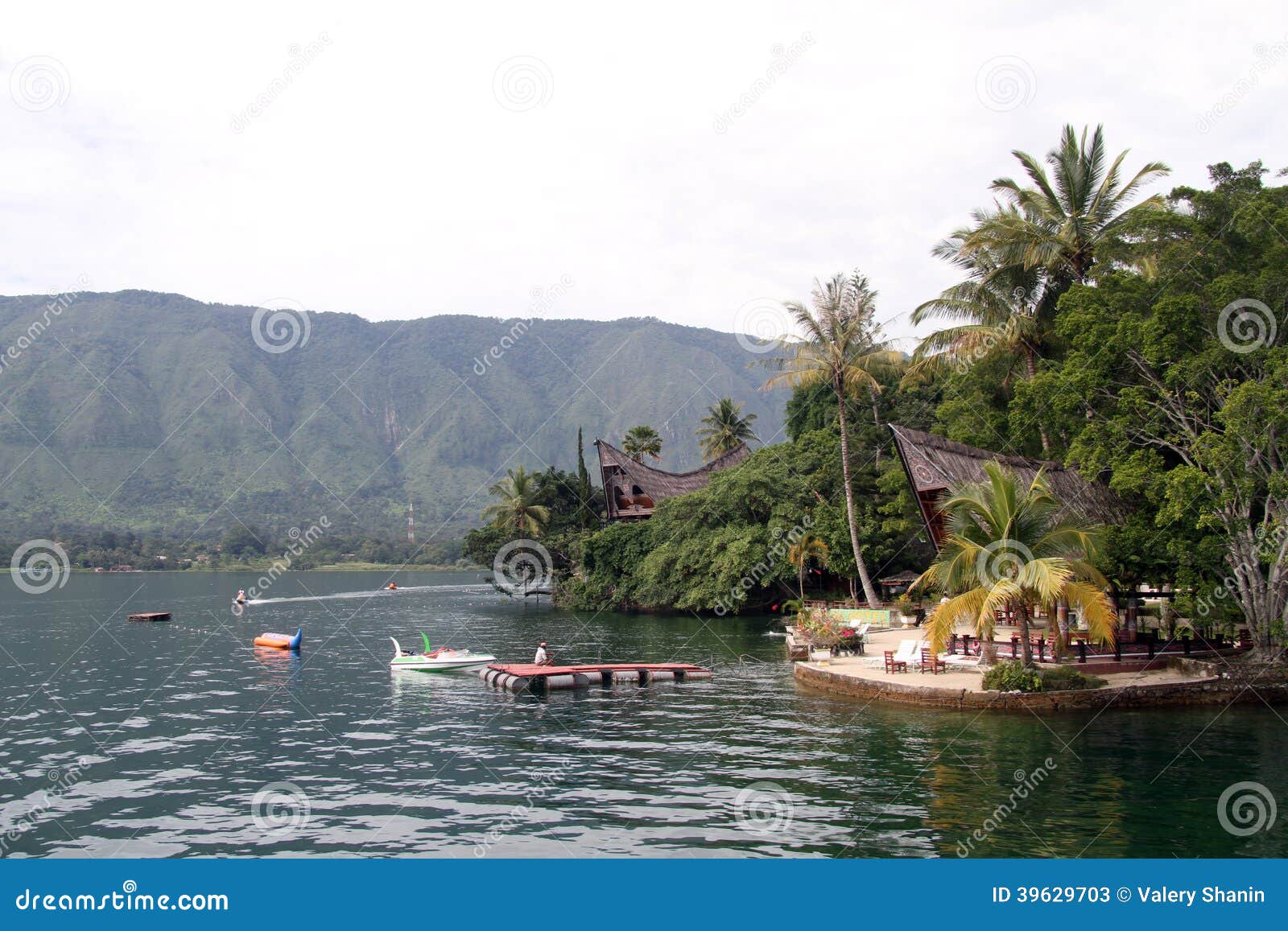 Samosir island editorial stock photo. Image of roof, palm - 39629703