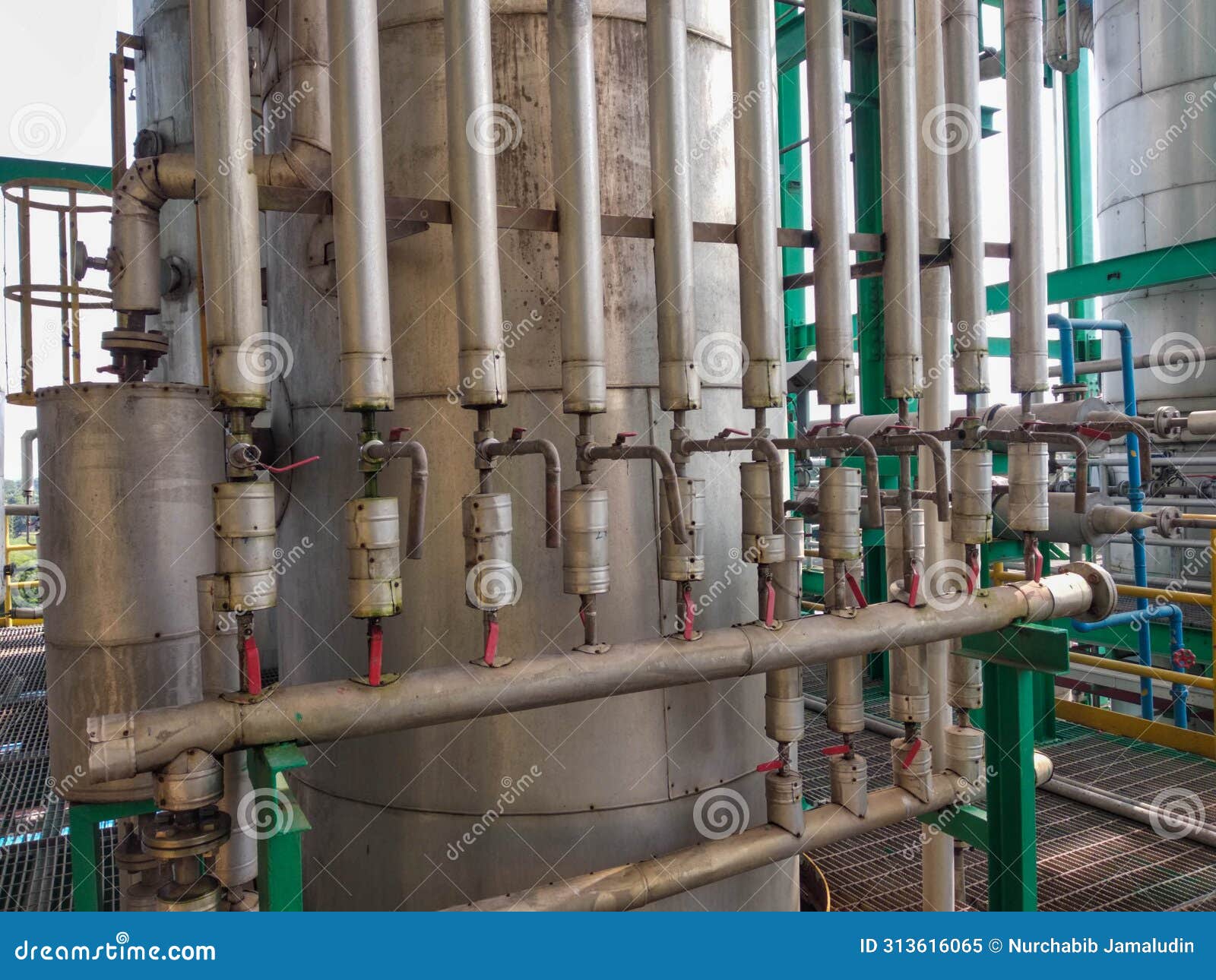 Sample Valve of a Distillation Column Stock Image - Image of water ...
