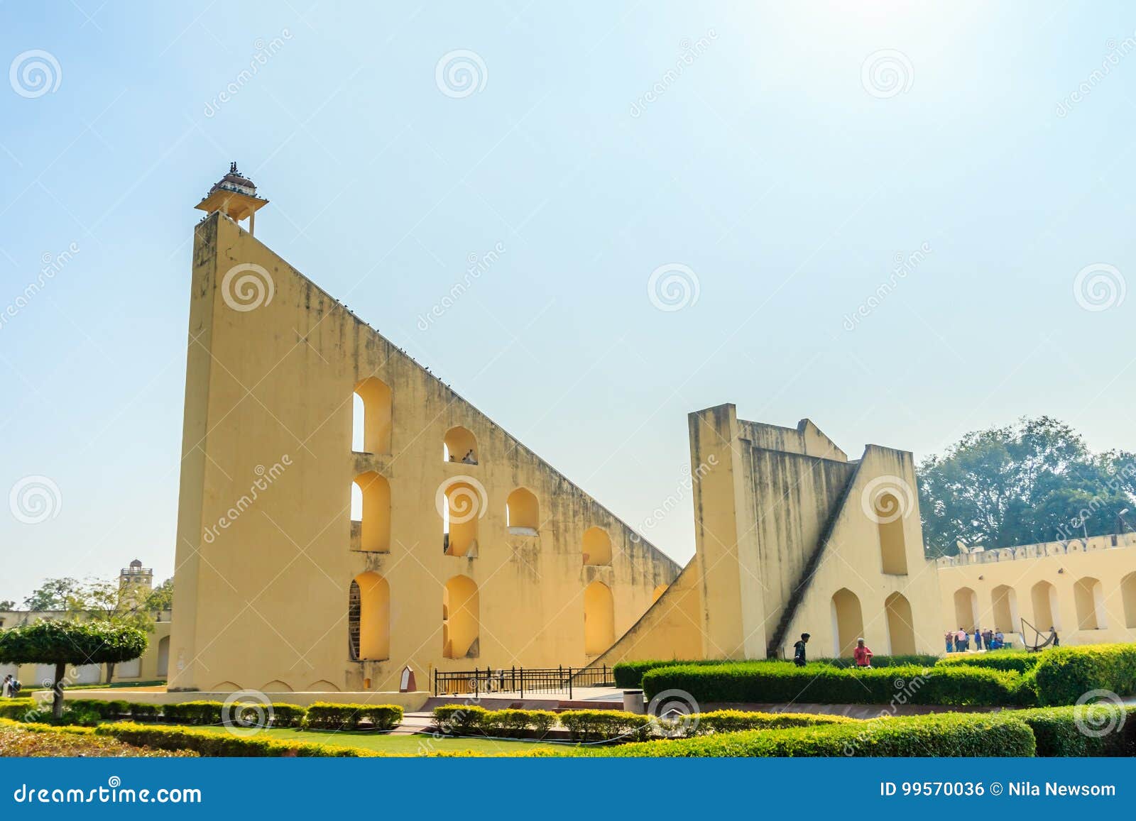 Samrat Yantra en Jaipur foto de archivo. Imagen de estrella - 99570036