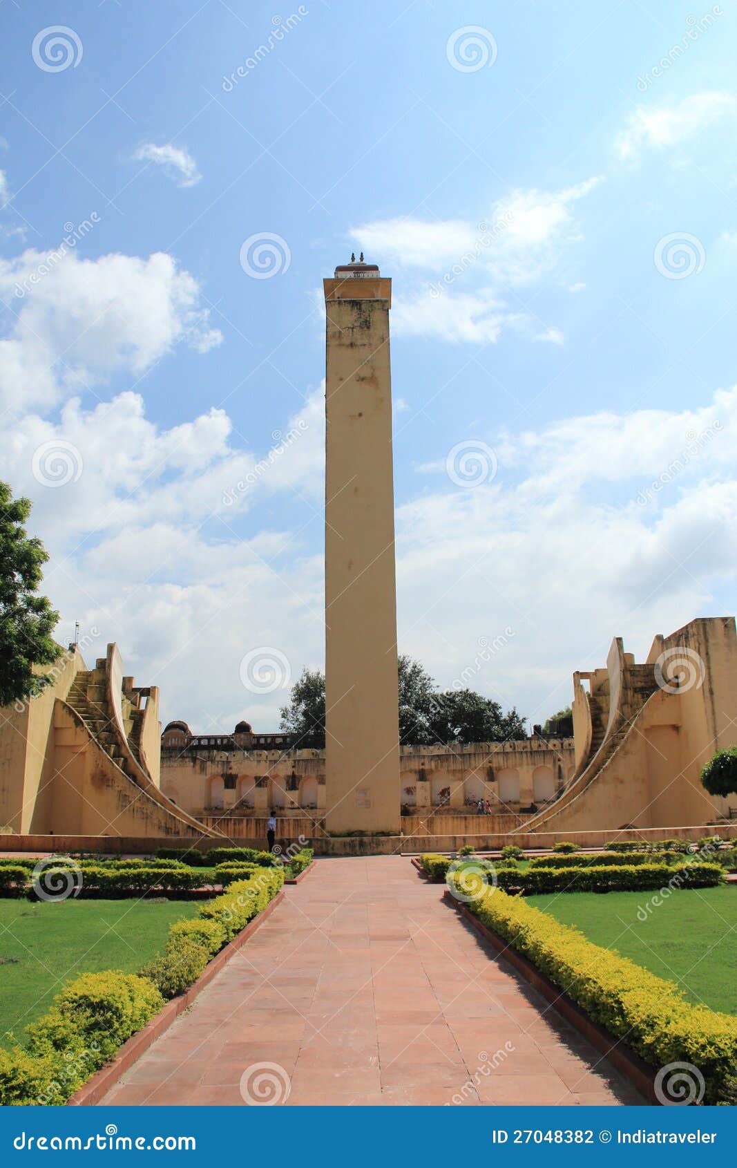Samrat Yantra.Jaipur. stock photo. Image of jantar, mantar - 27048382