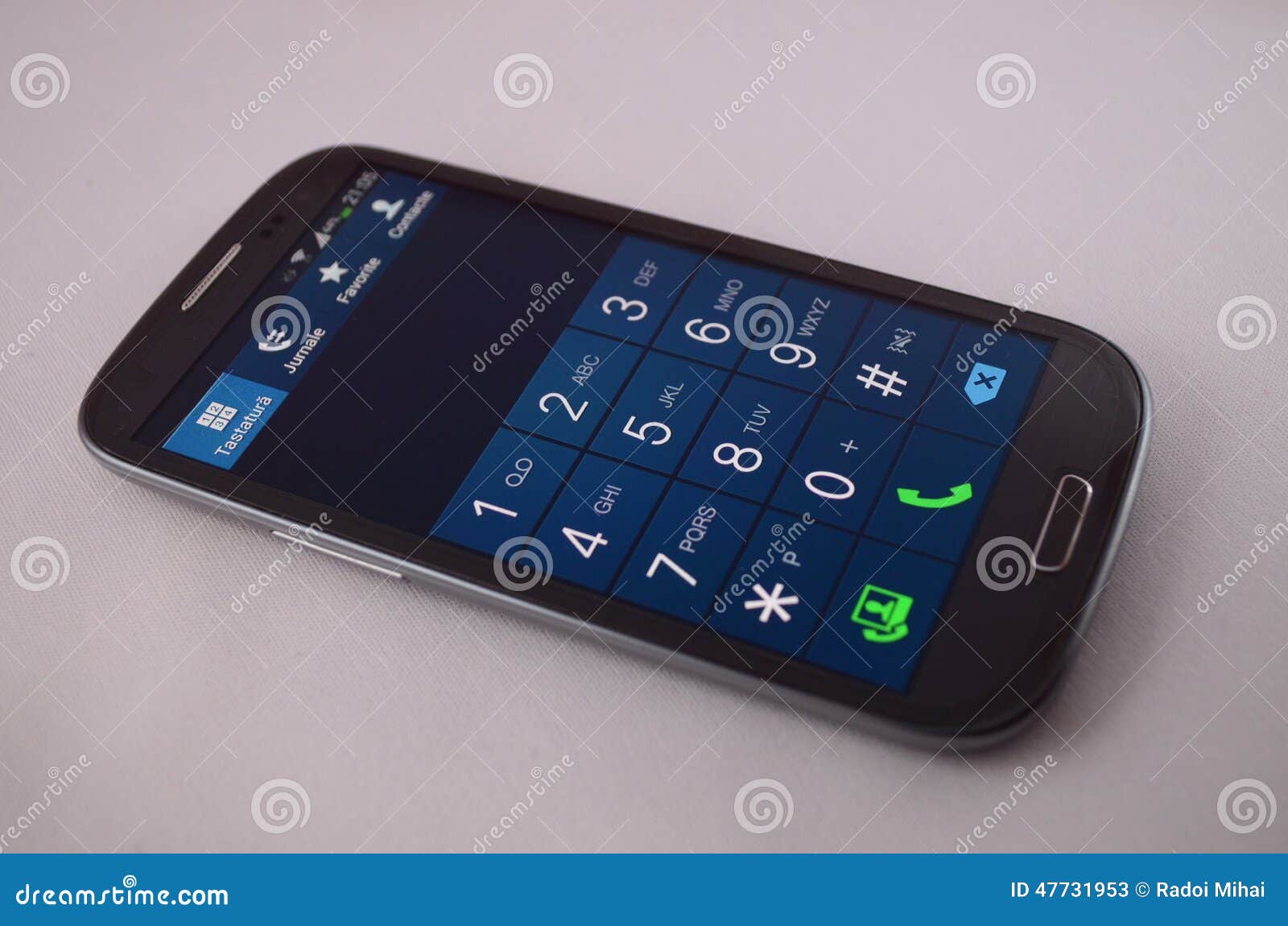 Samrtphone stock afbeelding. Image of vertoning, telecommunicatie ...