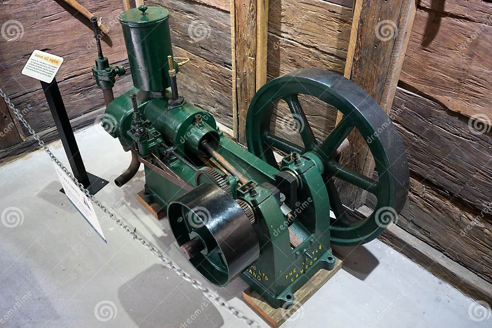 Samson Oil Engine editorial stock image. Image of external - 73303229