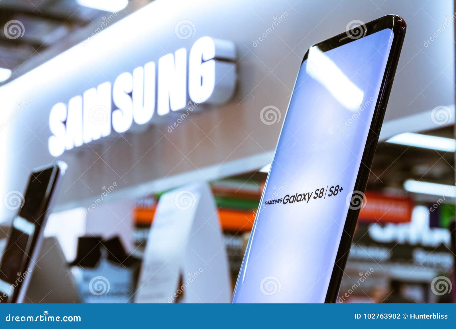 Samsung S8 Smartphone on Display Electronics Store Release Exhibition ...