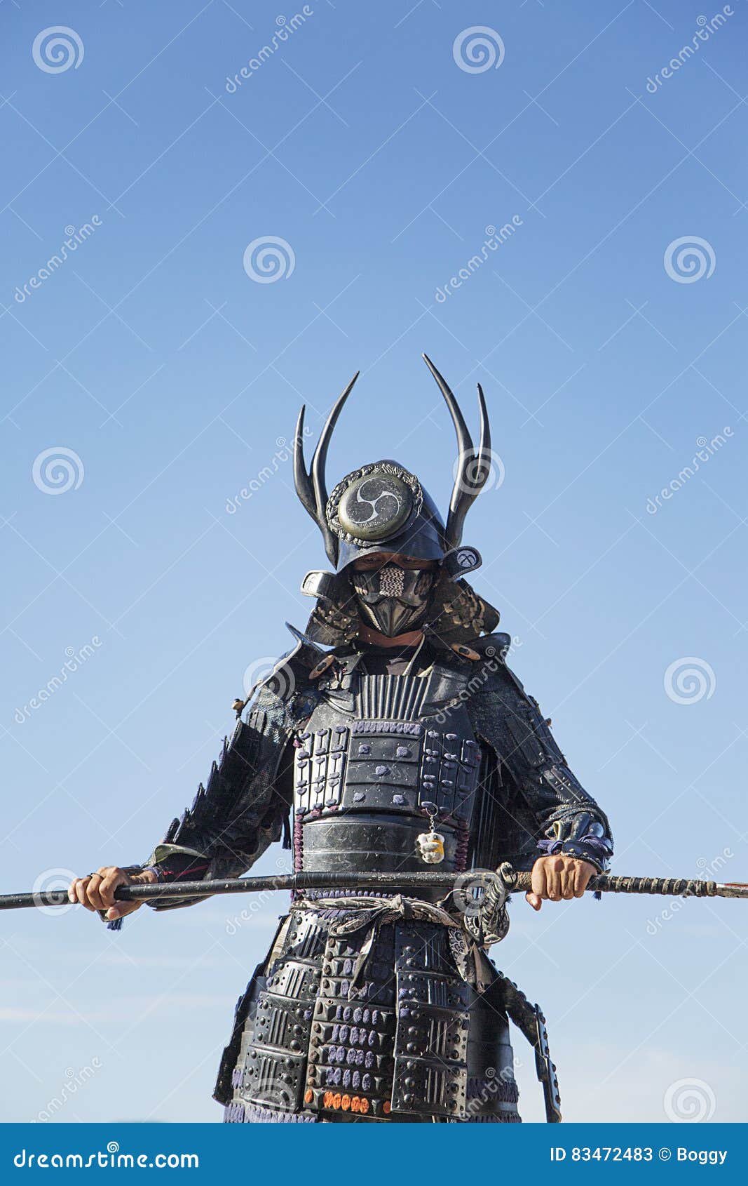 Samurai-Krieger redaktionelles stockfoto. Bild von uniform - 83472483