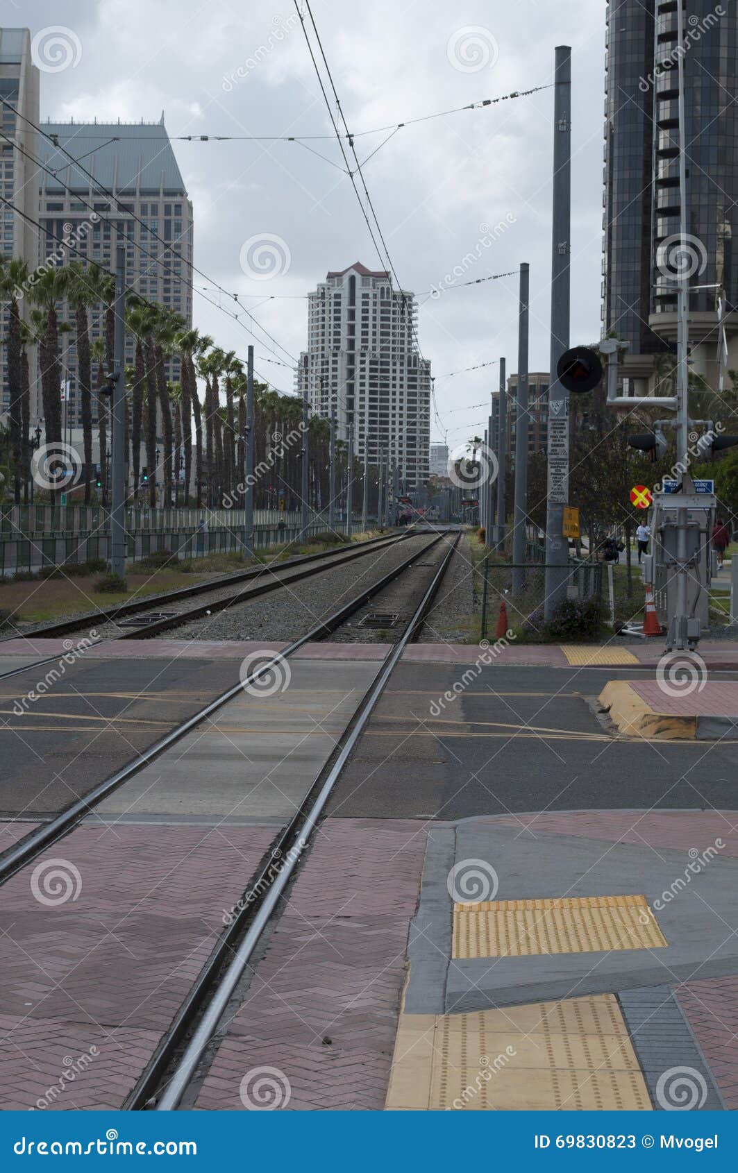 San Diego MTS train tracks editorial stock photo. Image of people ...