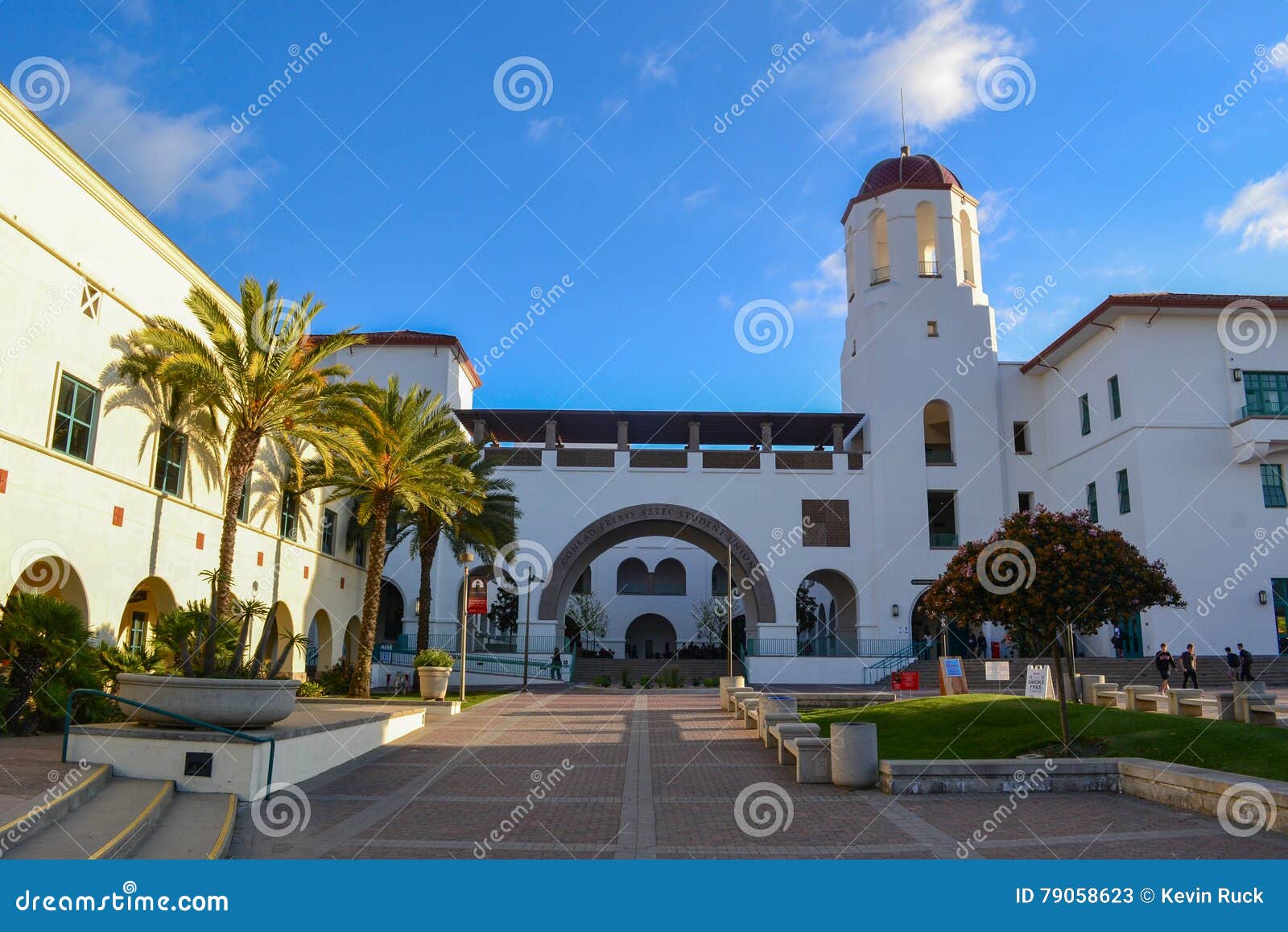 San Diego State Campus SDSU Editorial Stock Photo - Image of students ...