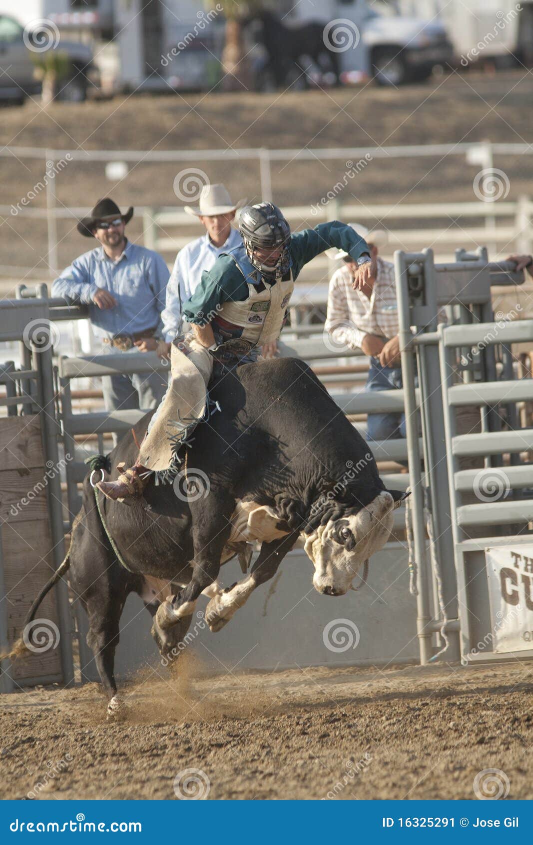 San Dimas Bull Riding editorial photo. Image of rope - 16325291