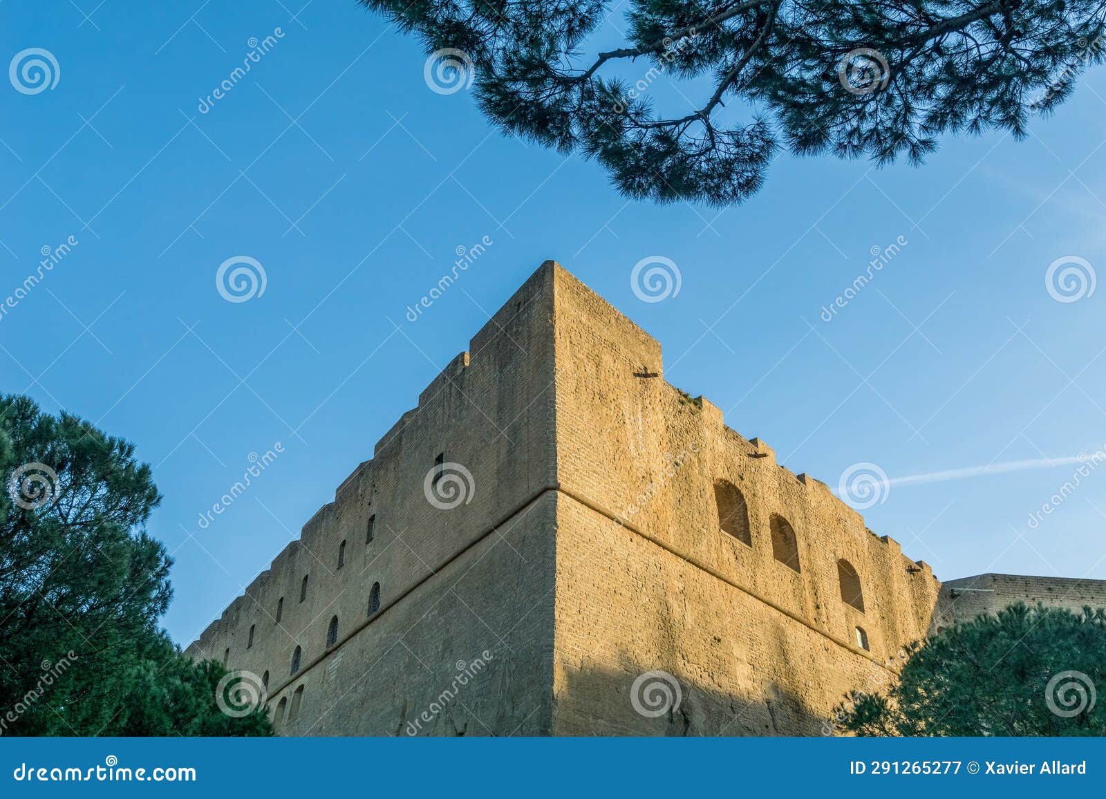 St Elmo Castle Royalty-Free Stock Photography | CartoonDealer.com #39844589