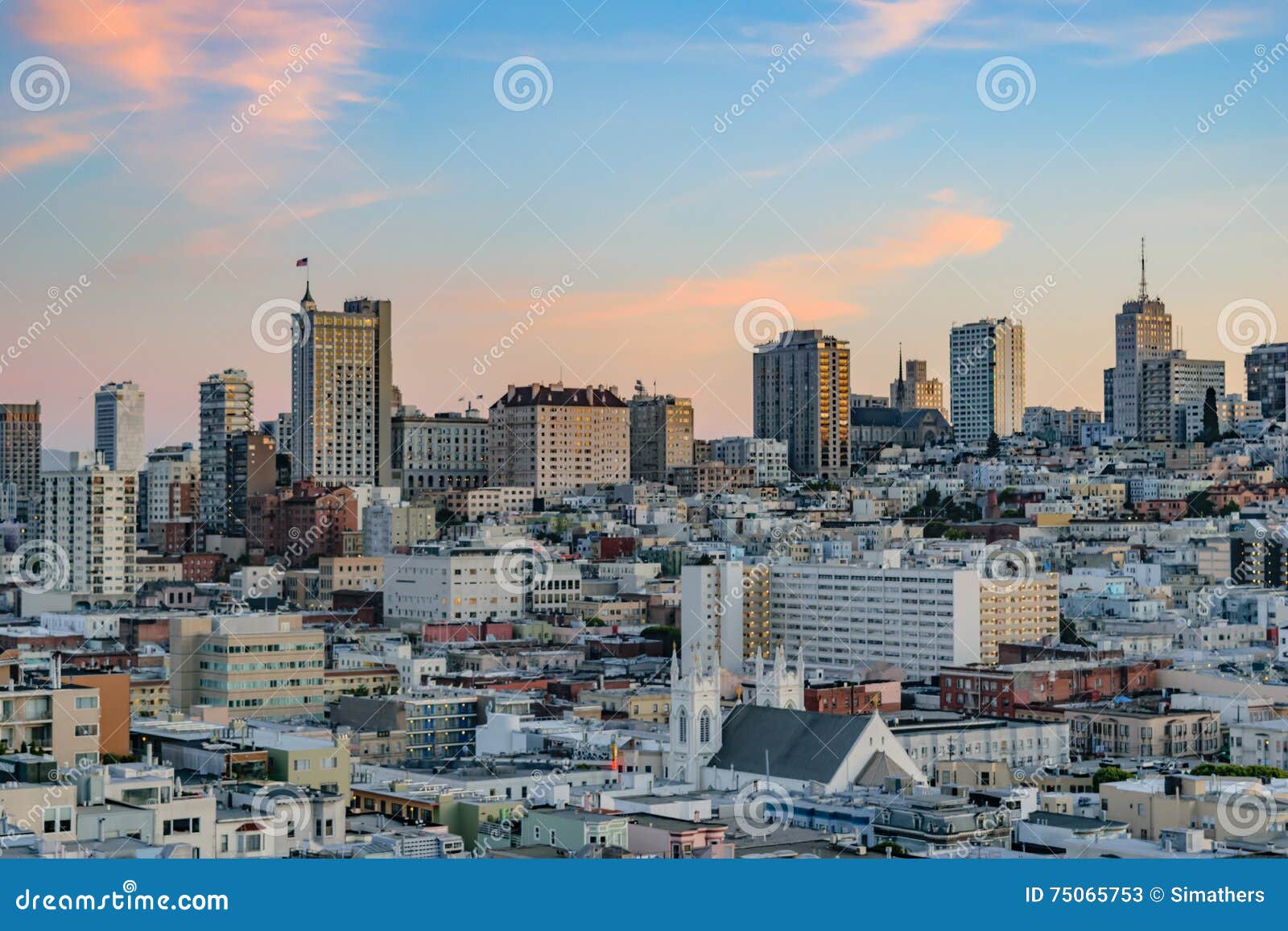 San Francisco Skyline at Sunset Editorial Stock Photo - Image of tower ...