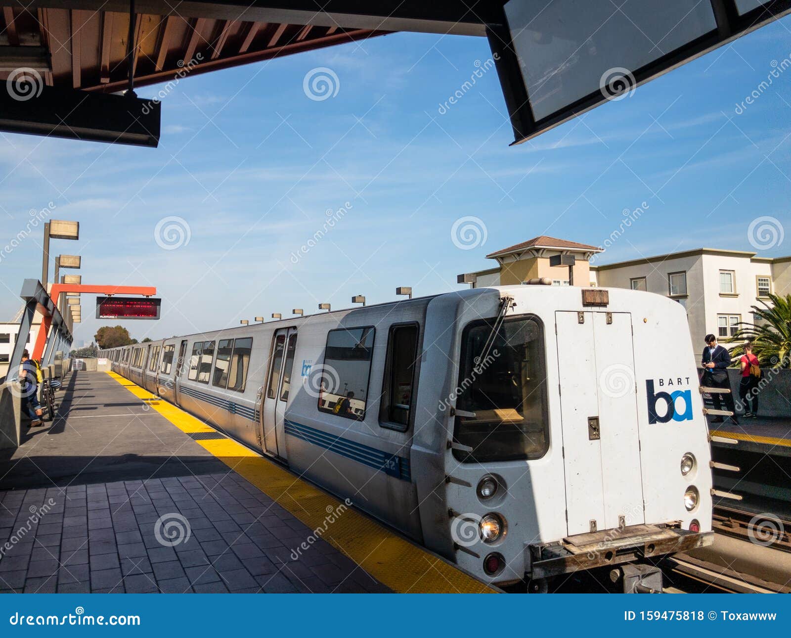 Public Modern BART Train at the Station Editorial Stock Photo - Image ...