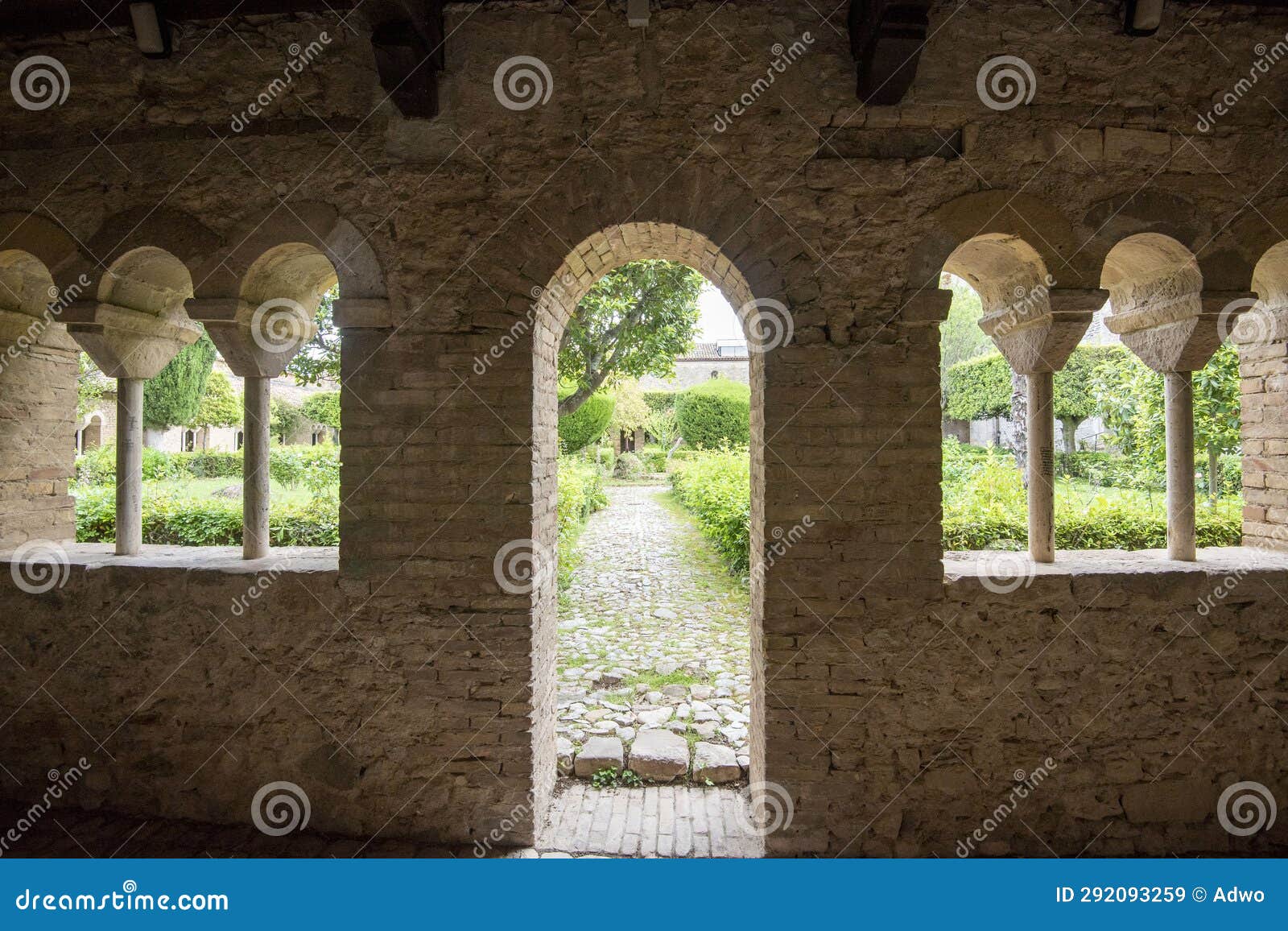 San Giovanni in Venere Abbey Stock Image - Image of italy, landmark ... San Giovanni in Venere Abbey Stock Image - Image of italy, landmark ...