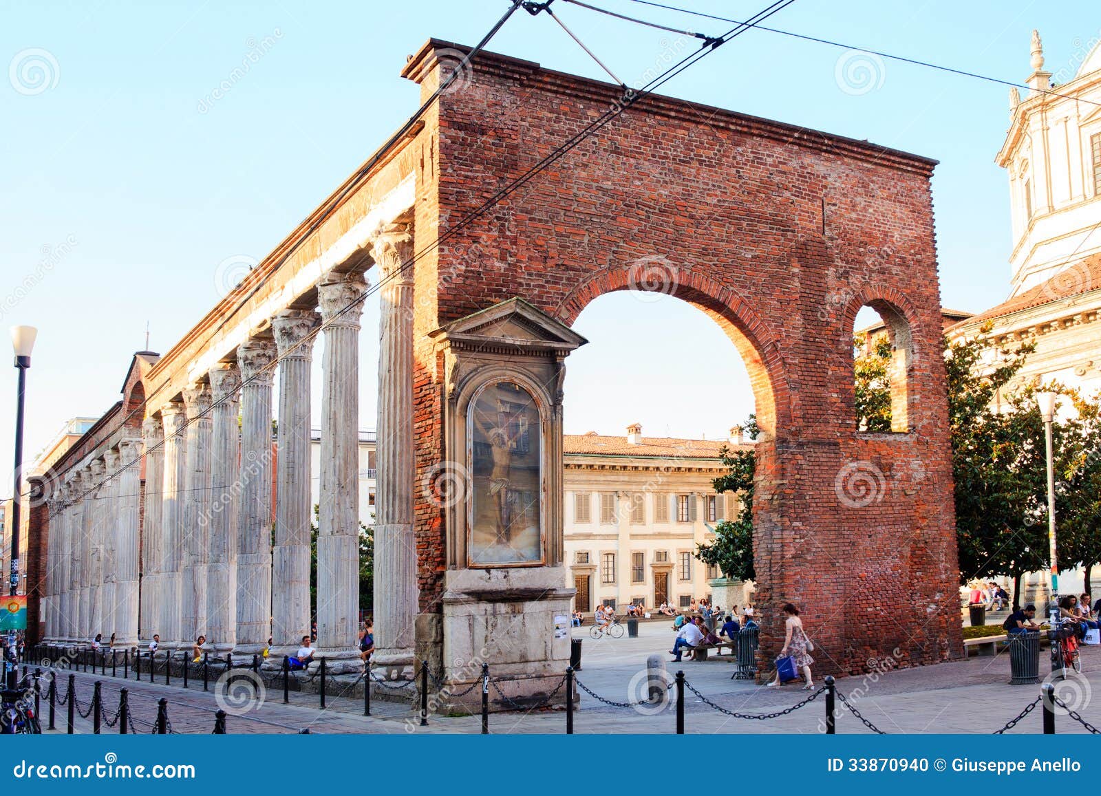 San lorenzo columns, Milan editorial image. Image of sunset - 33870940