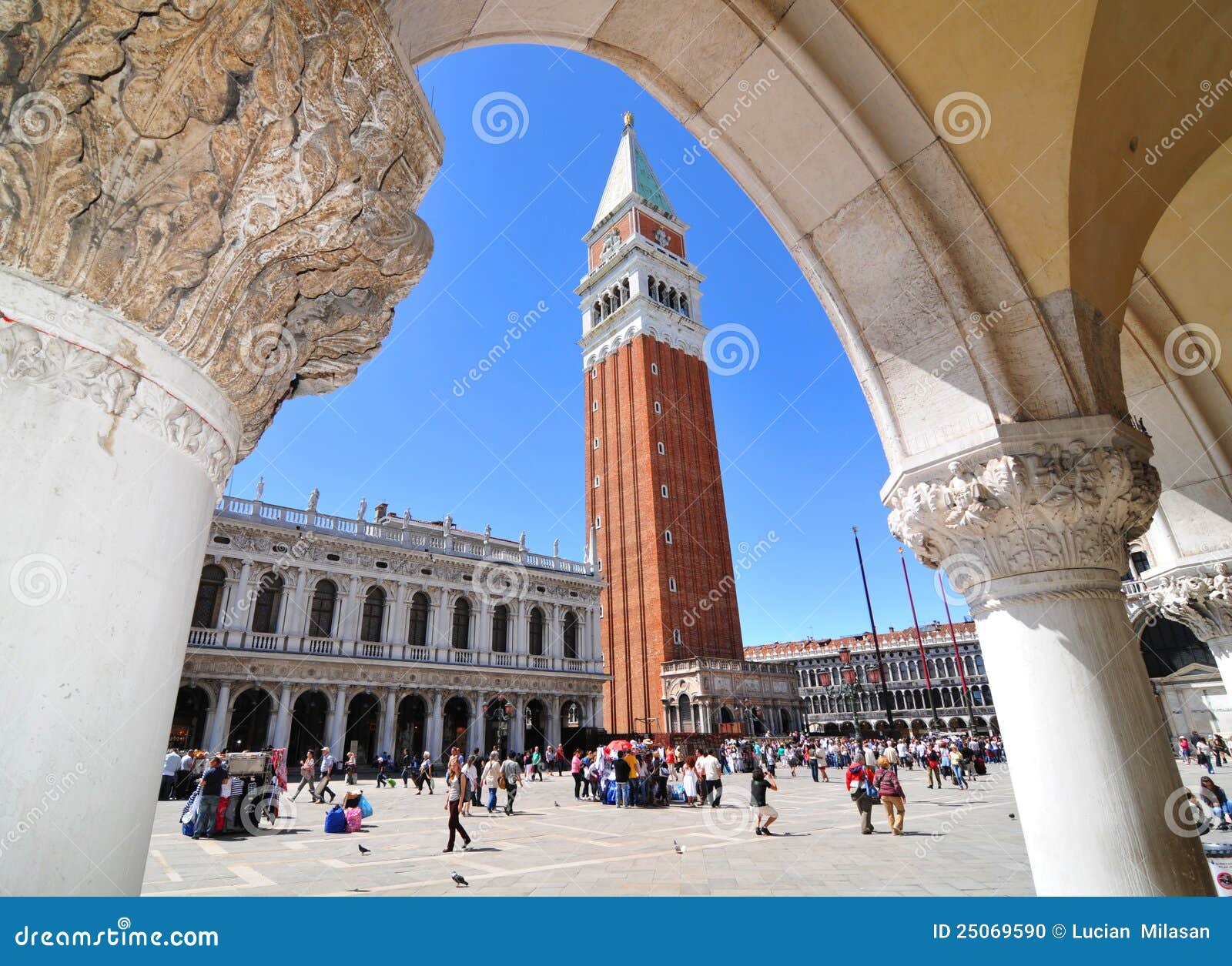 San Marco Square in Venice editorial image. Image of doge - 25069590