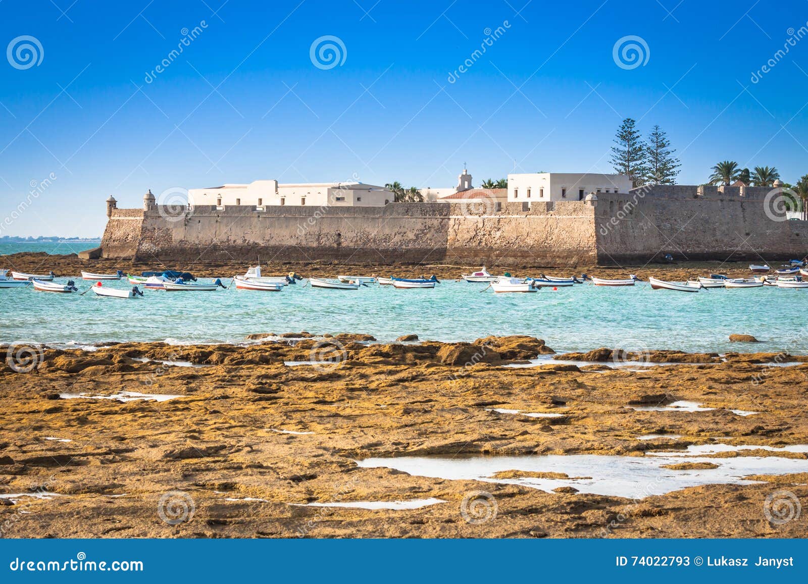 San Sebastian Castle, Cadiz, Spain Stock Image - Image of architecture ...