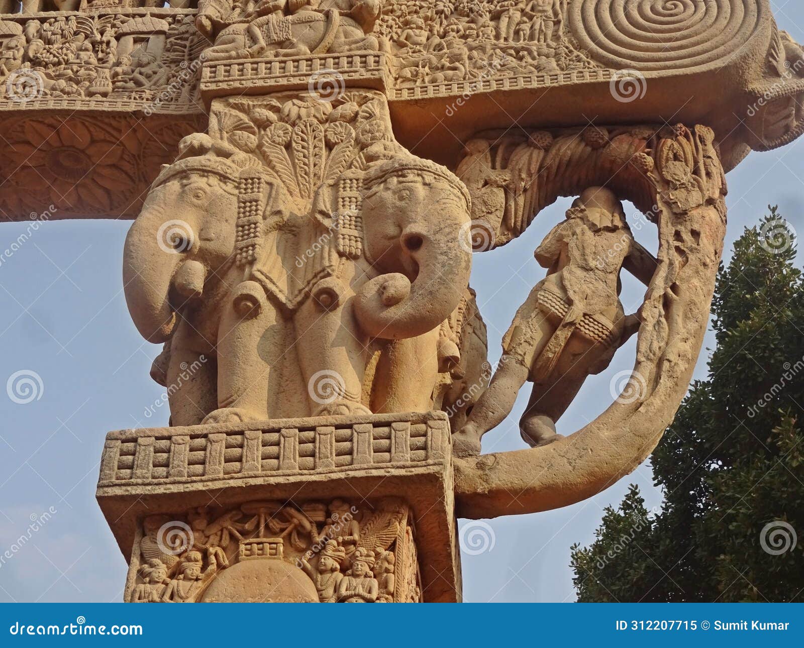 Sanchi Stupa Gate ( Toranas of Sanchi Stupa) at Sanchi Stock Image ...