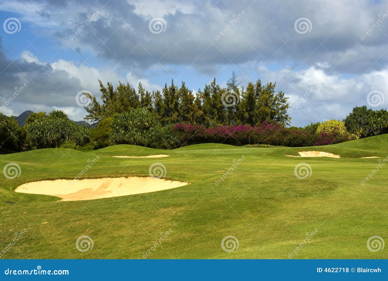 Sand Bunkers on Golf Course Stock Photo - Image of bunker, bunkers: 4622718