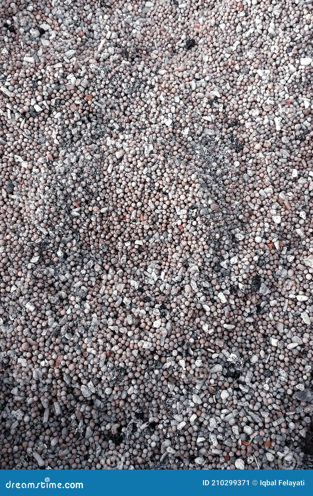 Sand of cigarettes stock image. Image of macam, cigarettes - 210299371