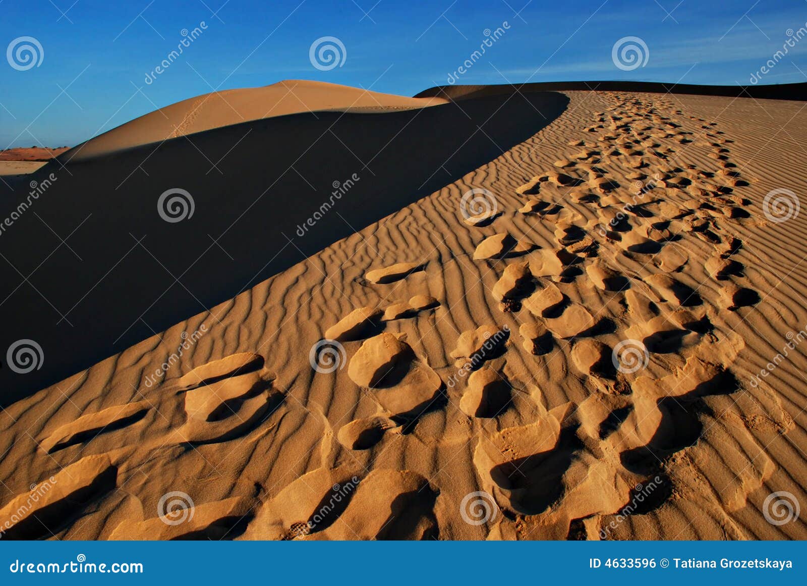 Sand desert stock photo. Image of hillocks, climate, heat - 4633596