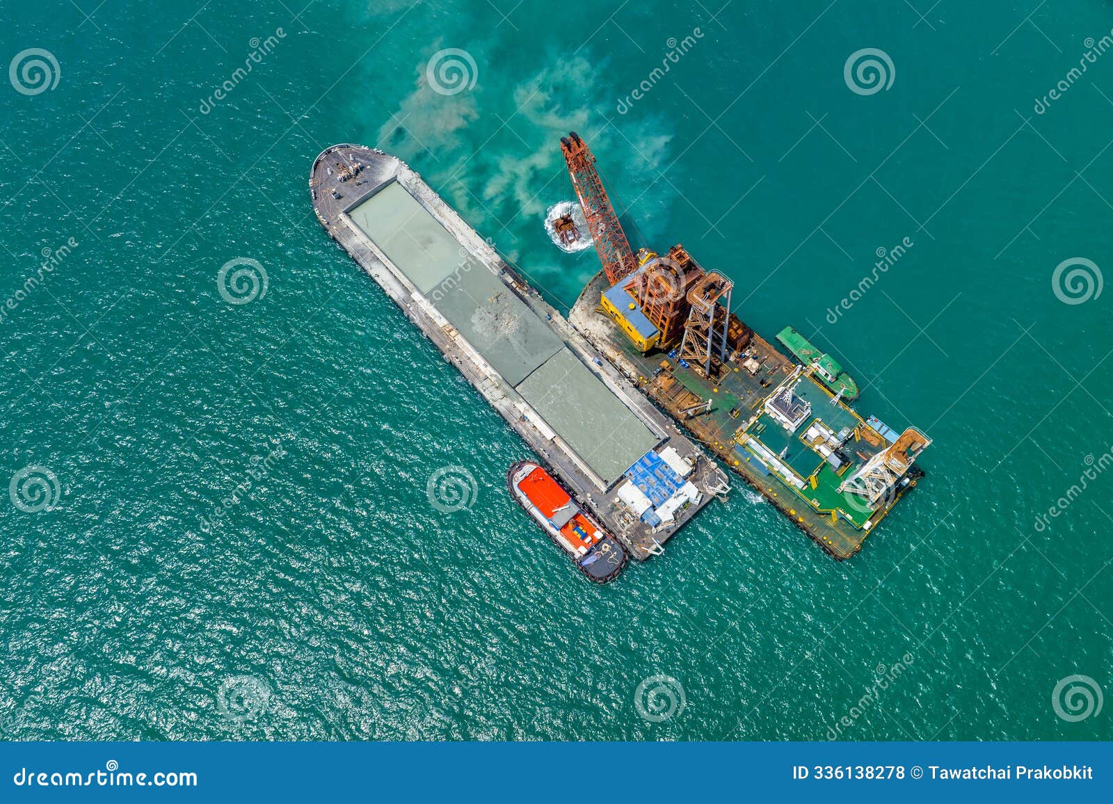Dredger Floating In The Middle Of A Sand Pit Stock Image ...