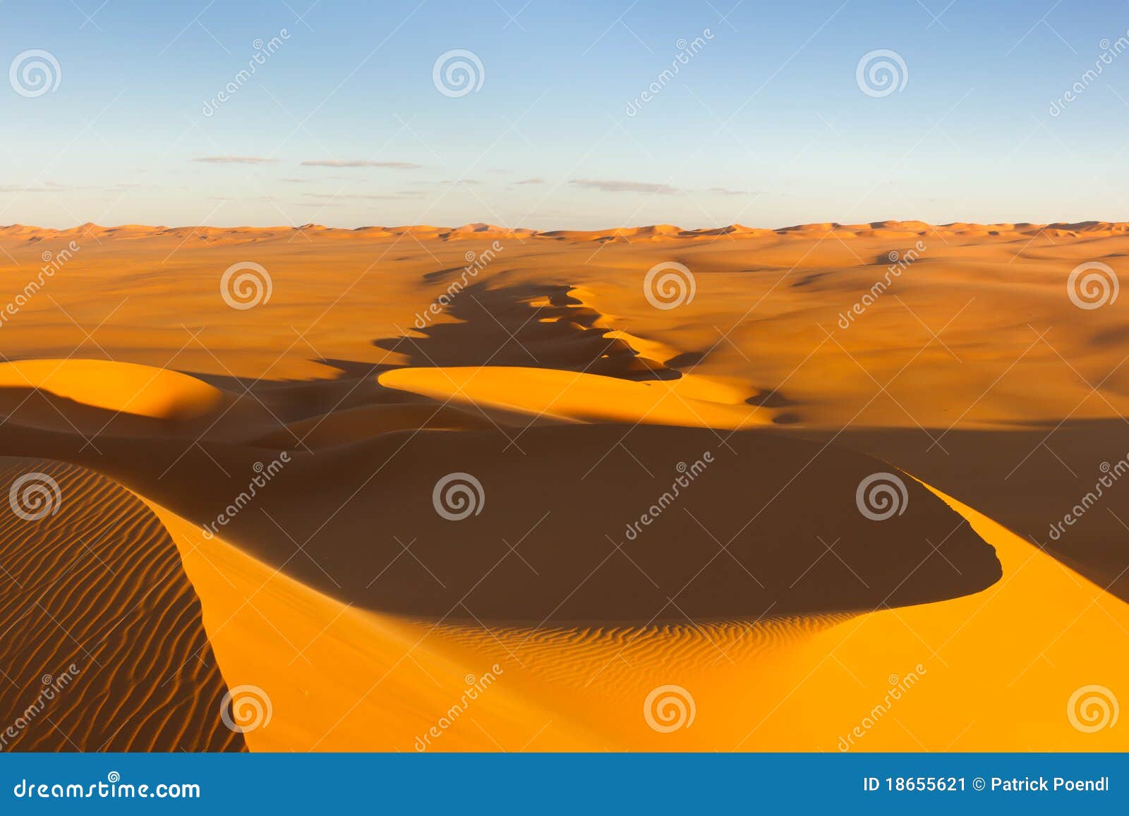 Sand Dunes at Sunset - Sahara, Libya Stock Image - Image of libya ...
