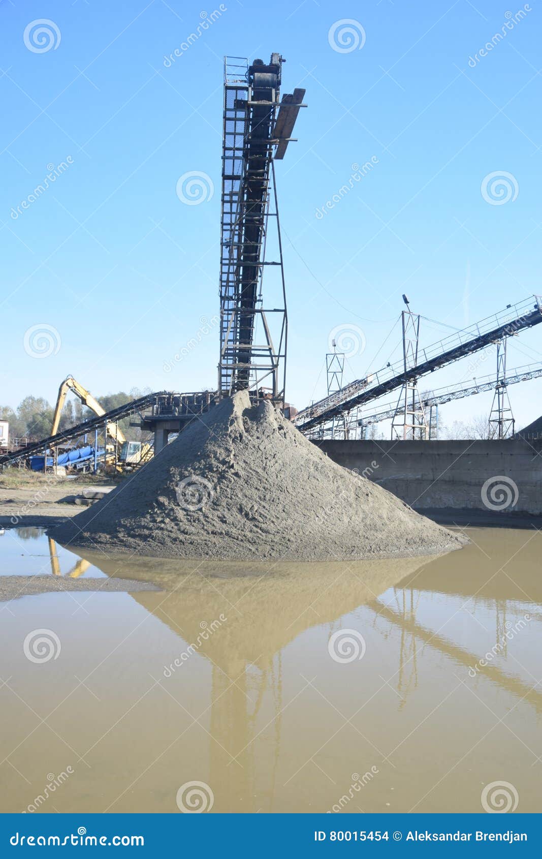 The Sand or Gravel from River Stock Photo - Image of cement, selling ...