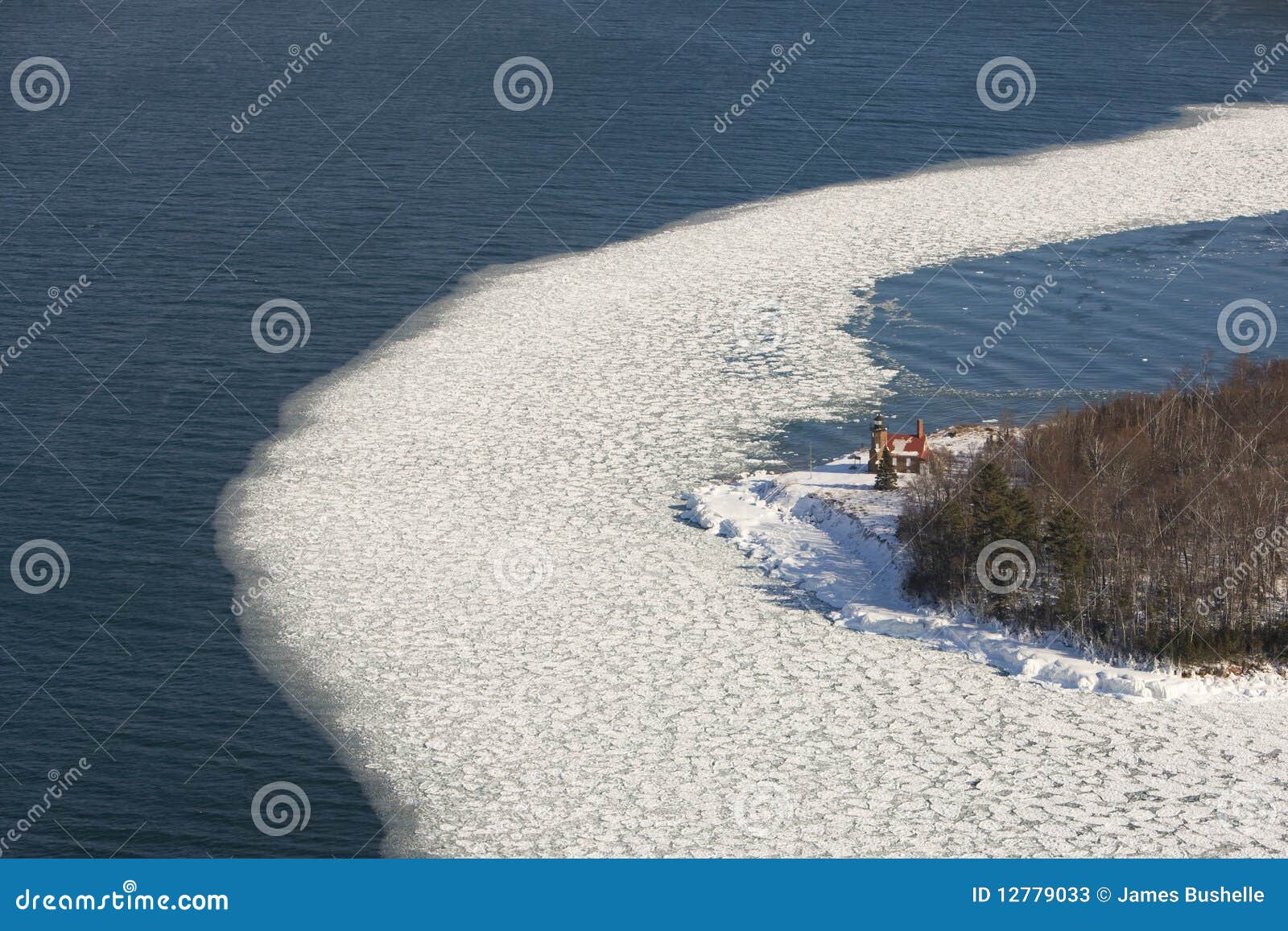 Sand Island lighthouse stock image. Image of light, bayfield - 12779033