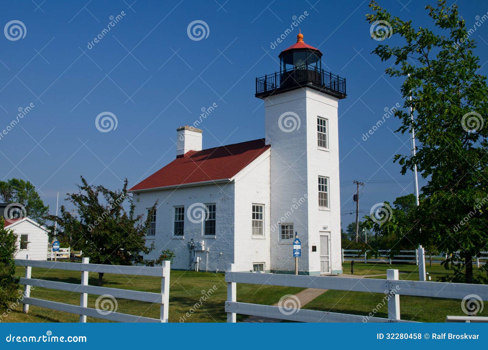 Sand Point Lighthouse Escanaba, Michigan Stock Photo - Image of great ...