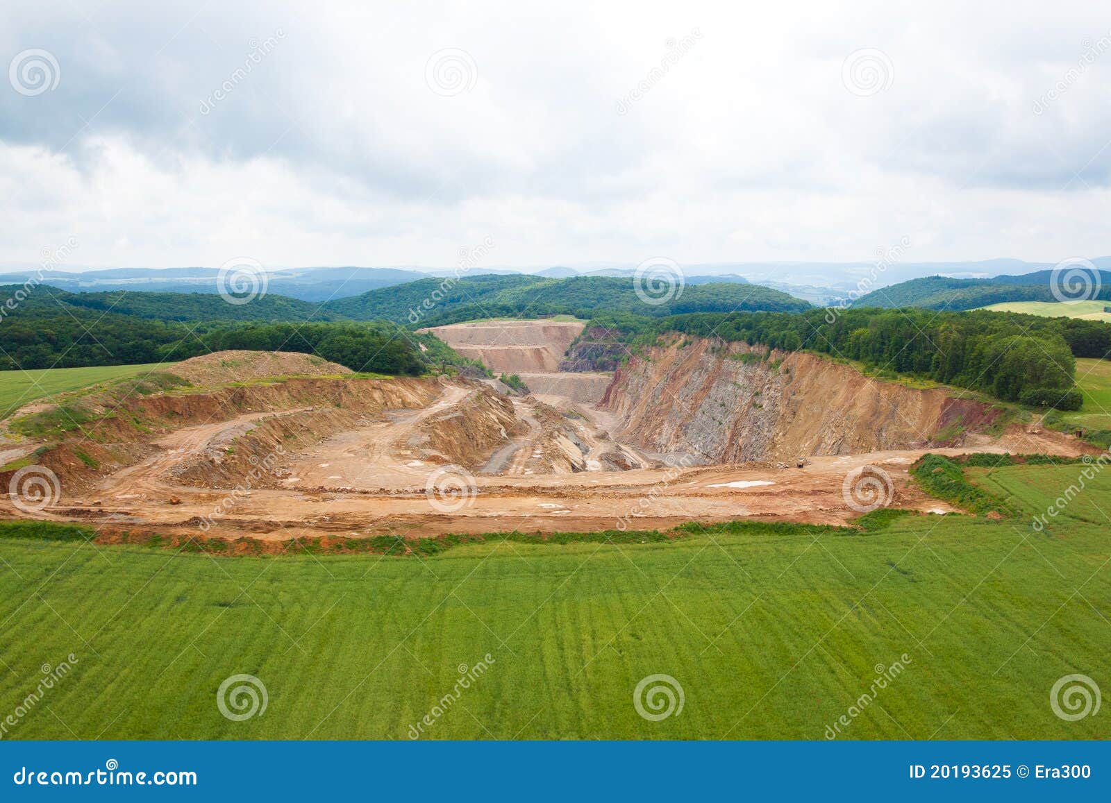 Sand quarry stock image. Image of site, rock, rocky, earth - 20193625