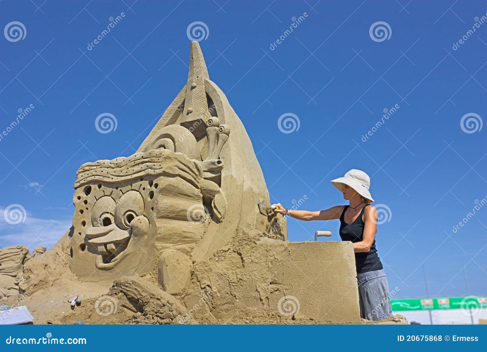 Sand sculpture editorial stock photo. Image of girl, sandcastle - 20675868