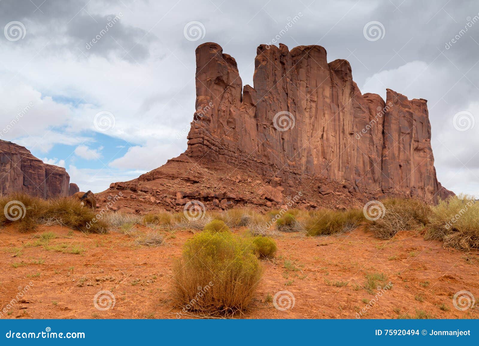 Sand Stone Monuments in Arizona Stock Photo - Image of scenic, amazing ...
