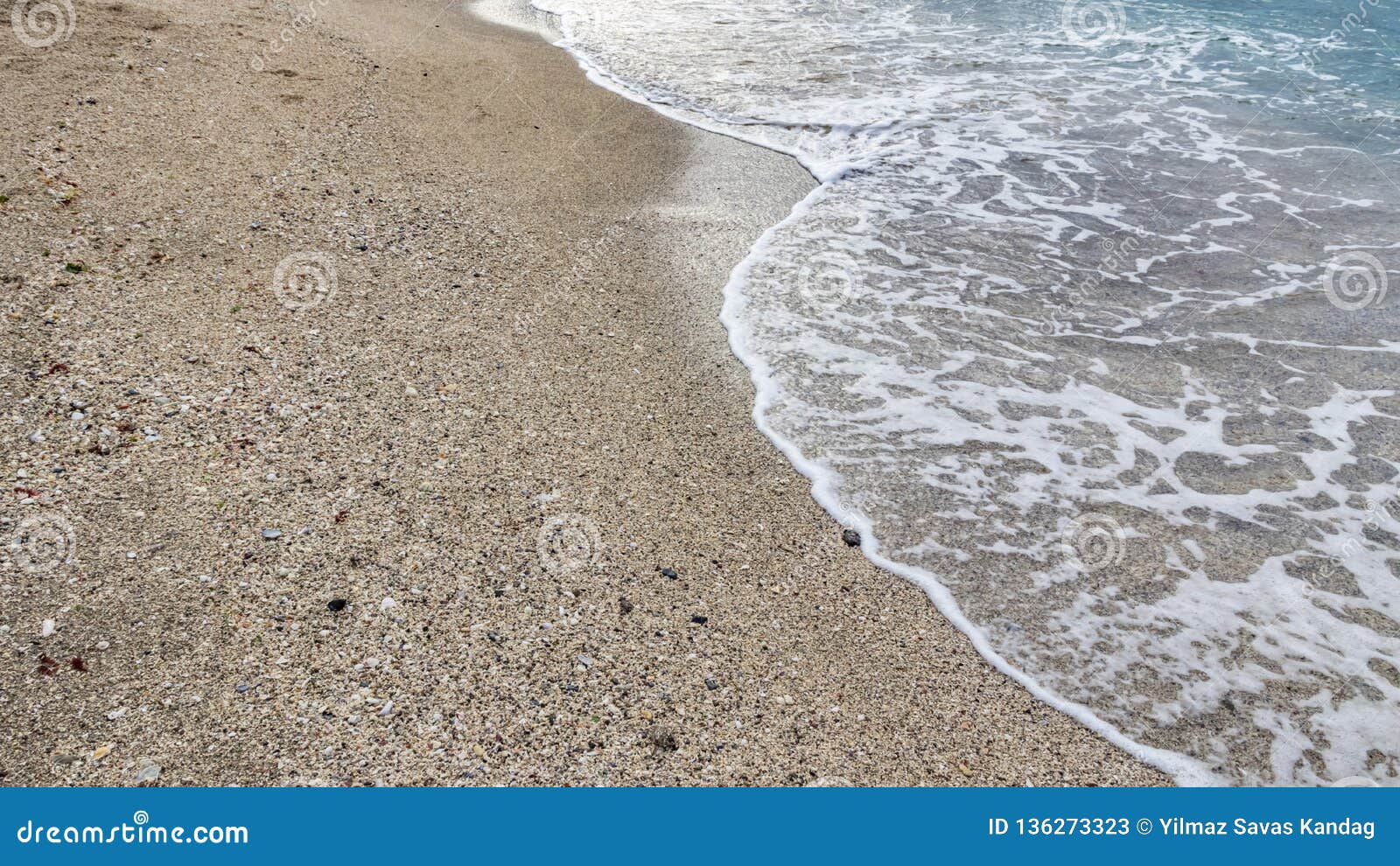 Sand and Waves in the Beach Stock Image - Image of nature, relax: 136273323