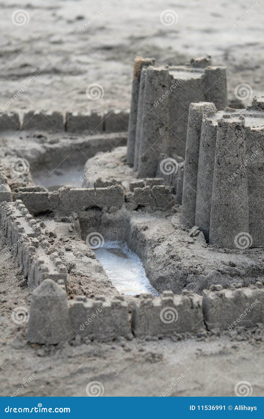 Sandcastle with Moat stock image. Image of ocean, vacation - 11536991