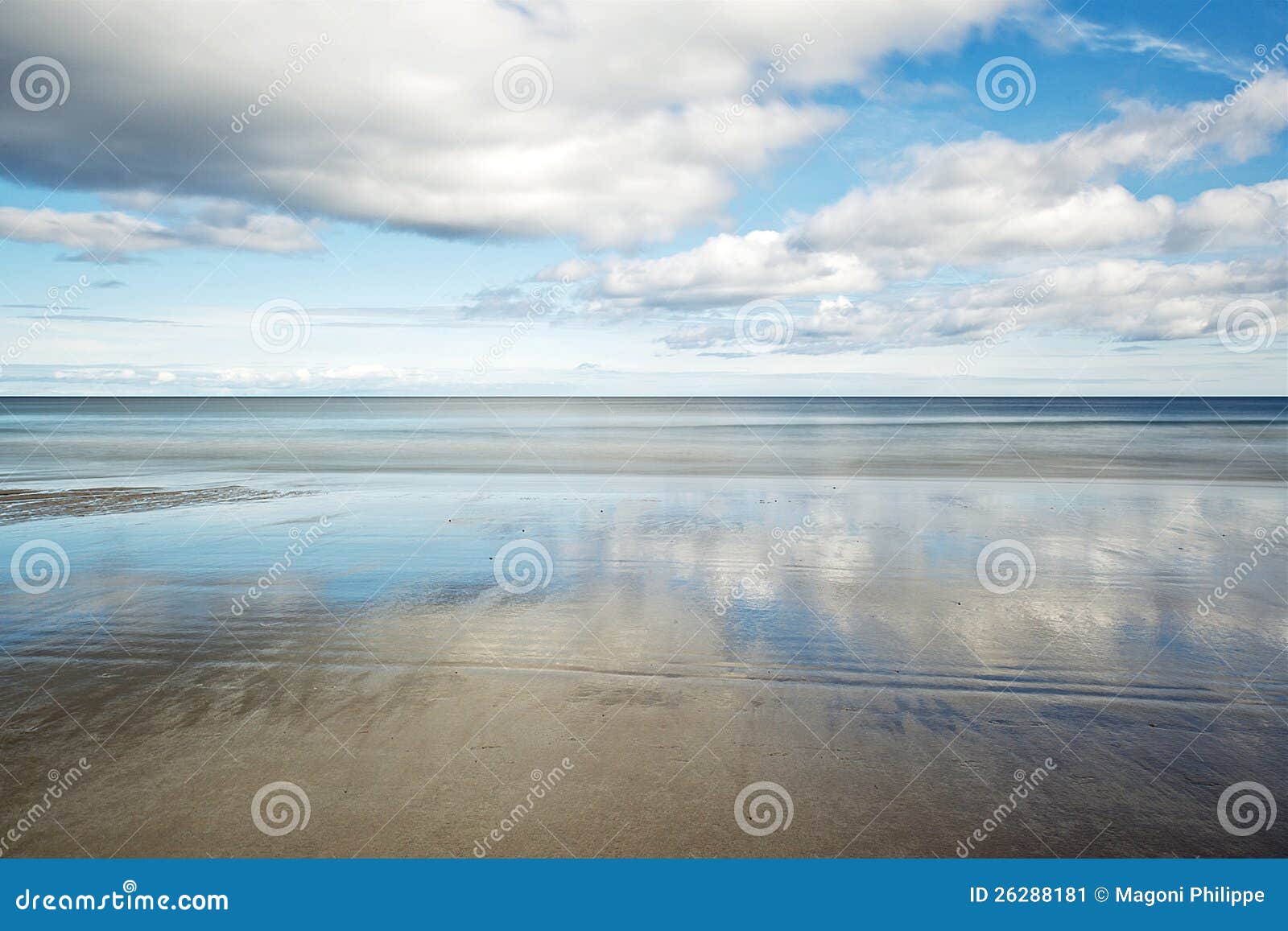 Sandend beach stock image. Image of ciel, ecosse, travel - 26288181
