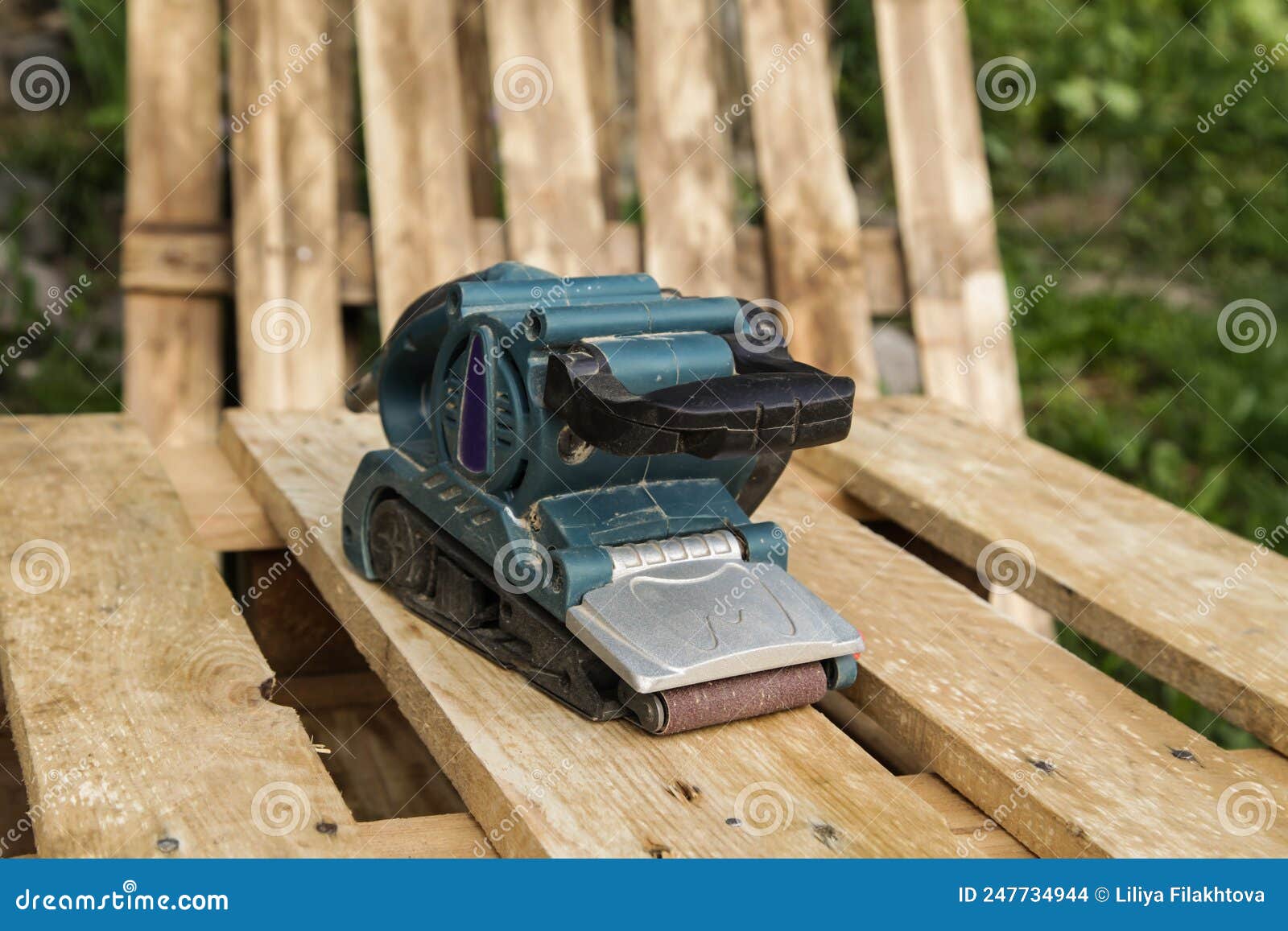Process Of Wooden Carcass House Mounting Under Clear Cloudless Blue Sky ...