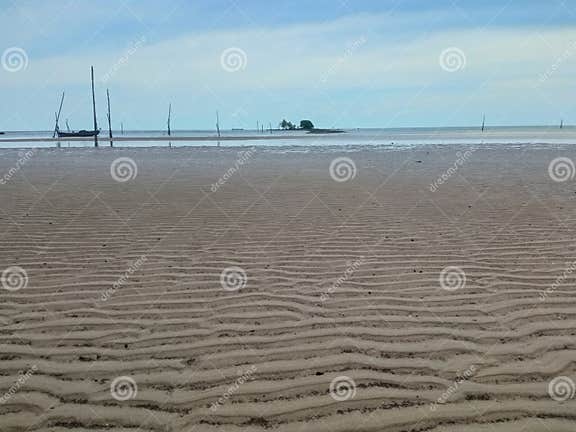 Sandline Naturally Form by Wave at the Beach Stock Photo - Image of ...