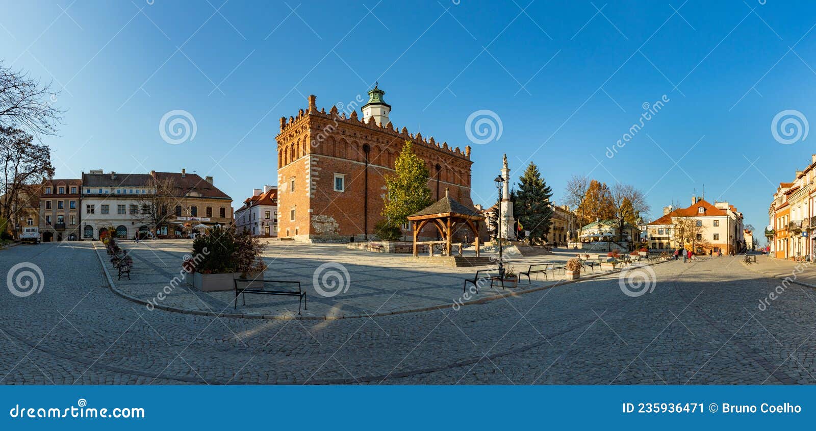 Sandomierz Old Town Square and Town Hall Editorial Photo - Image of ...