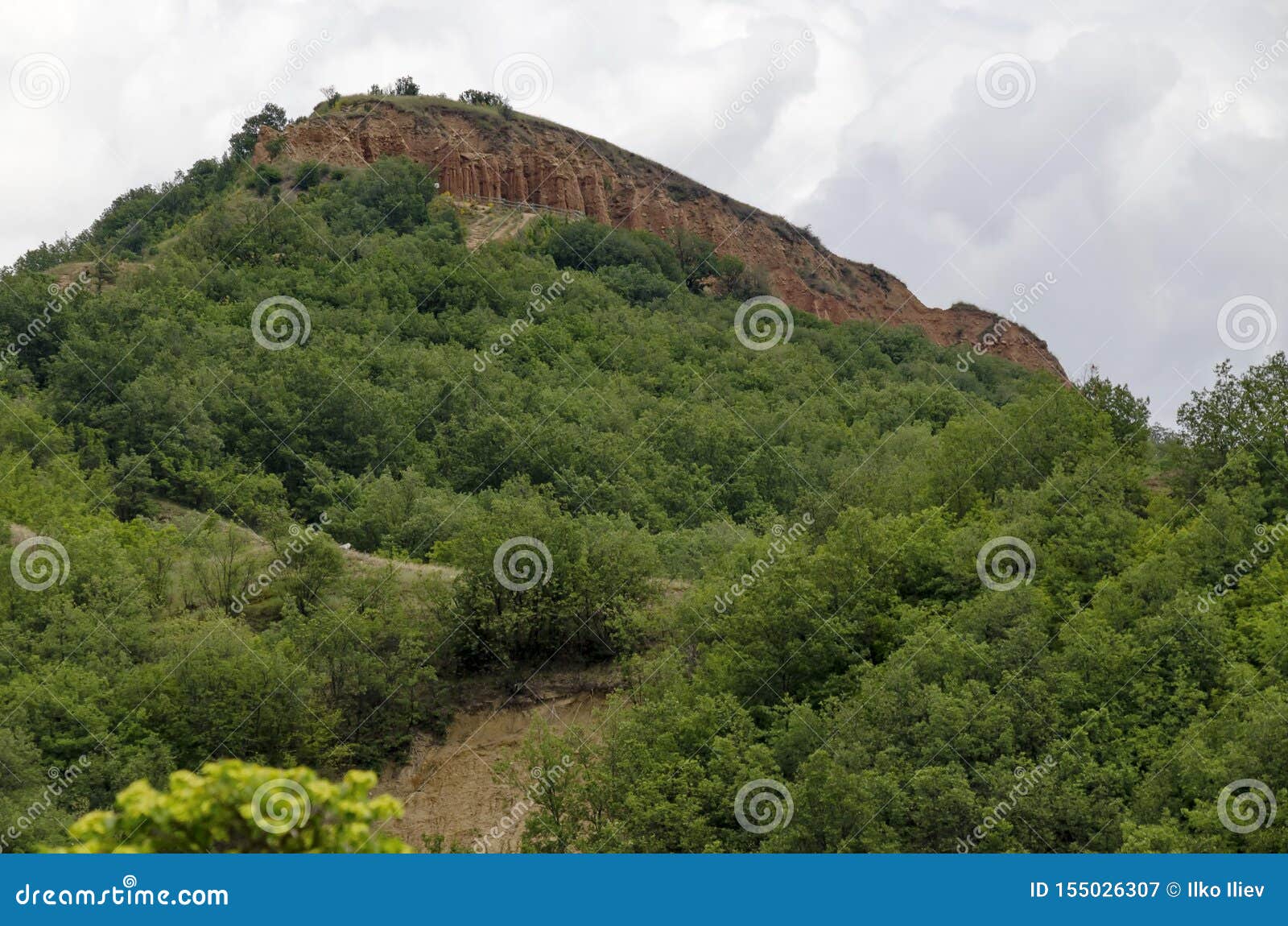 The Sandstone Pyramids of Stob Stock Image - Image of rock, hill: 155026307