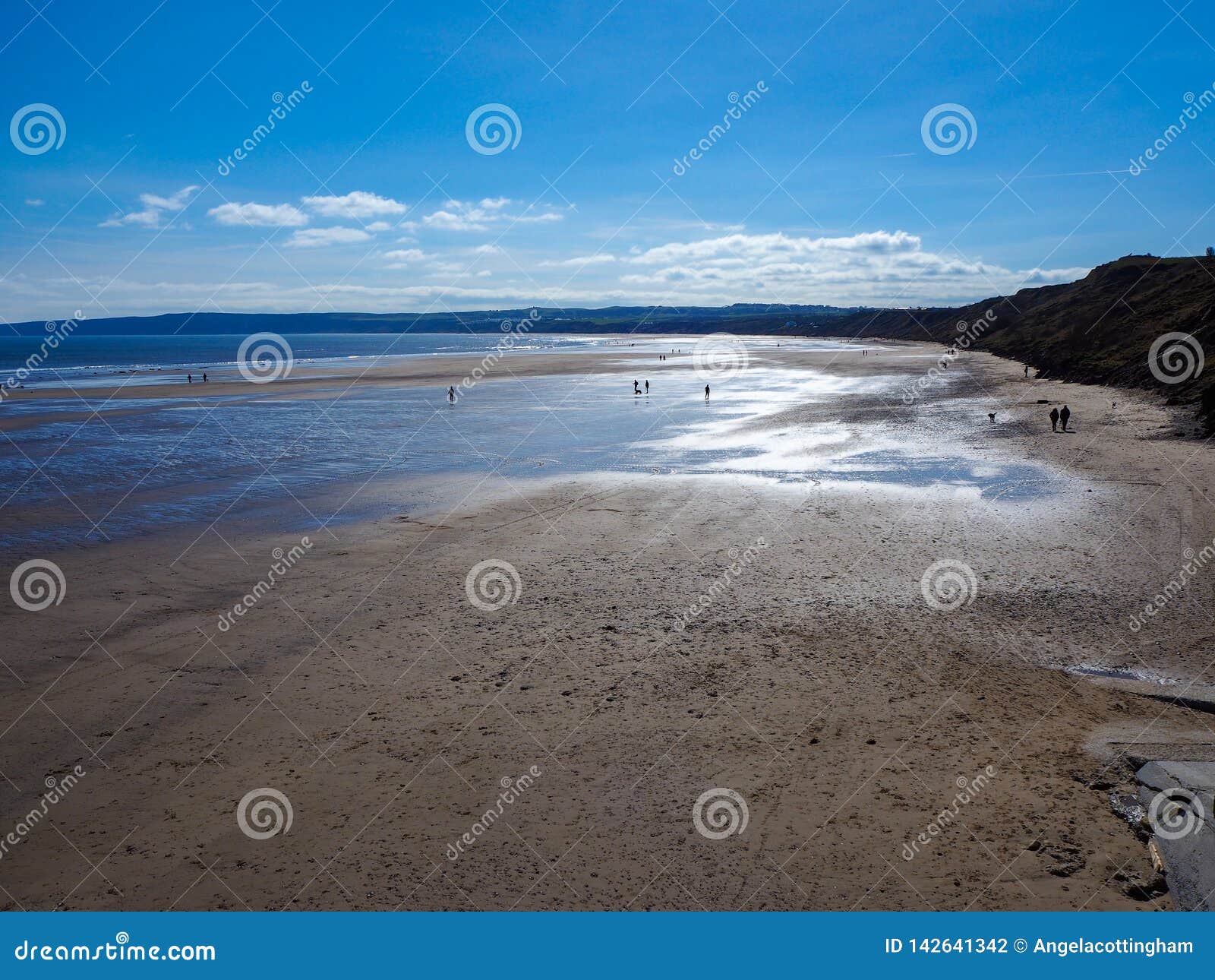 Sandy Beach at Filey, North Yorkshire, England Stock Photo - Image of ...