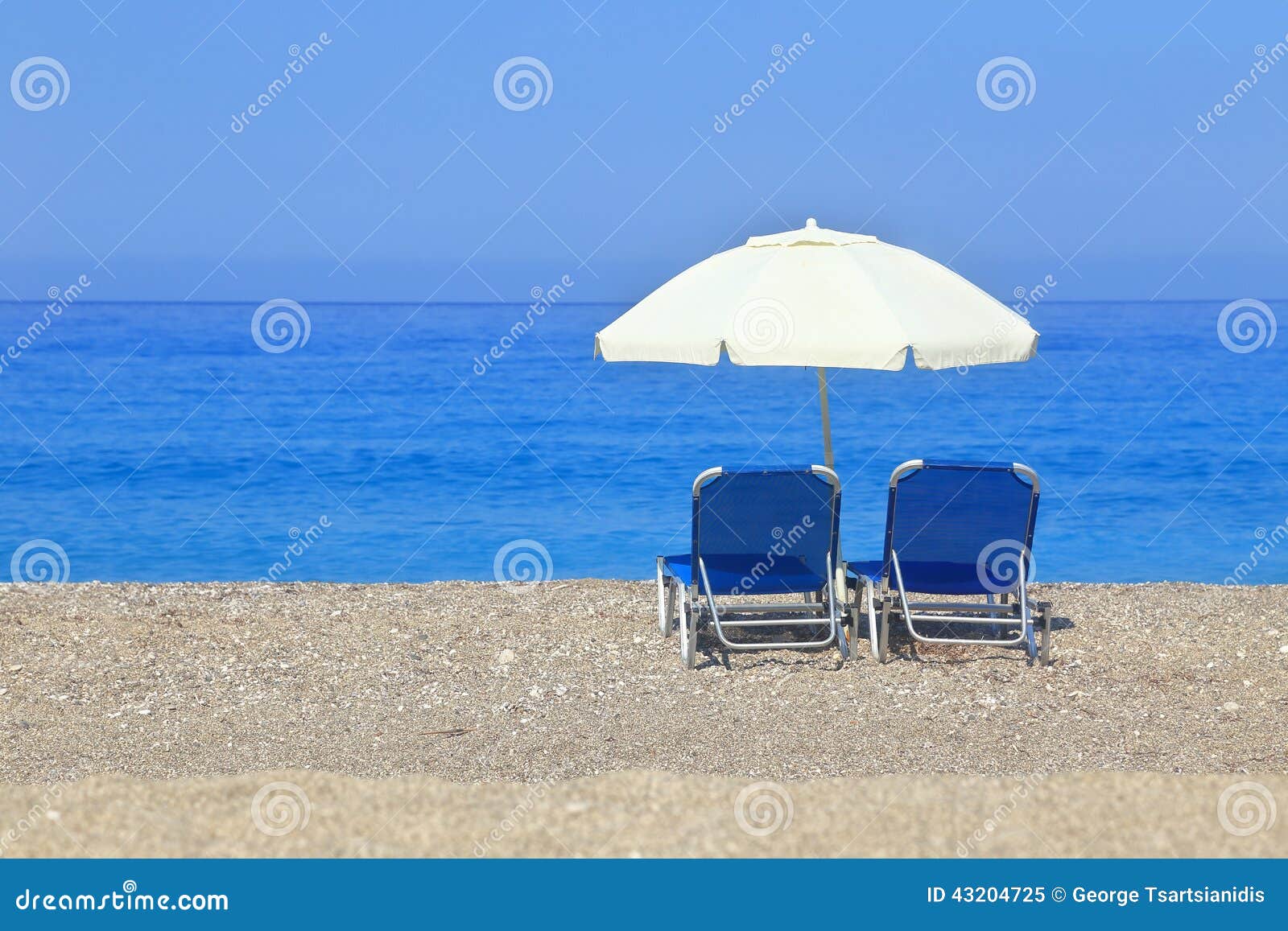 Sandy Beach with Parasol and Two Sunbeds Stock Image - Image of ocean ...