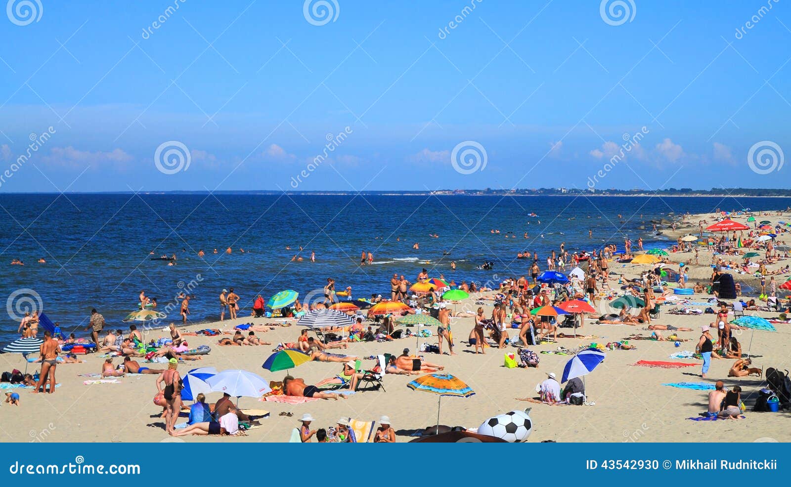 Sandy-Strand Bei Kulikovo, Die Ostsee Redaktionelles Bild - Bild von ...