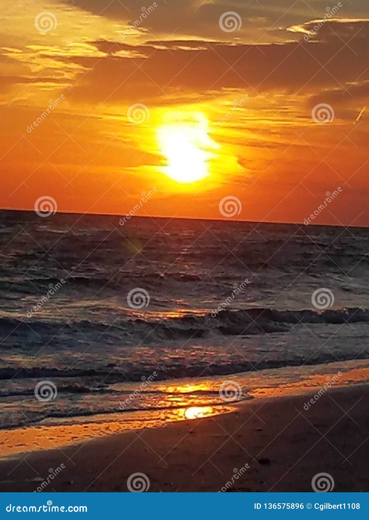 Sanibel Sunset stock photo. Image of sanibel, ocean - 136575896